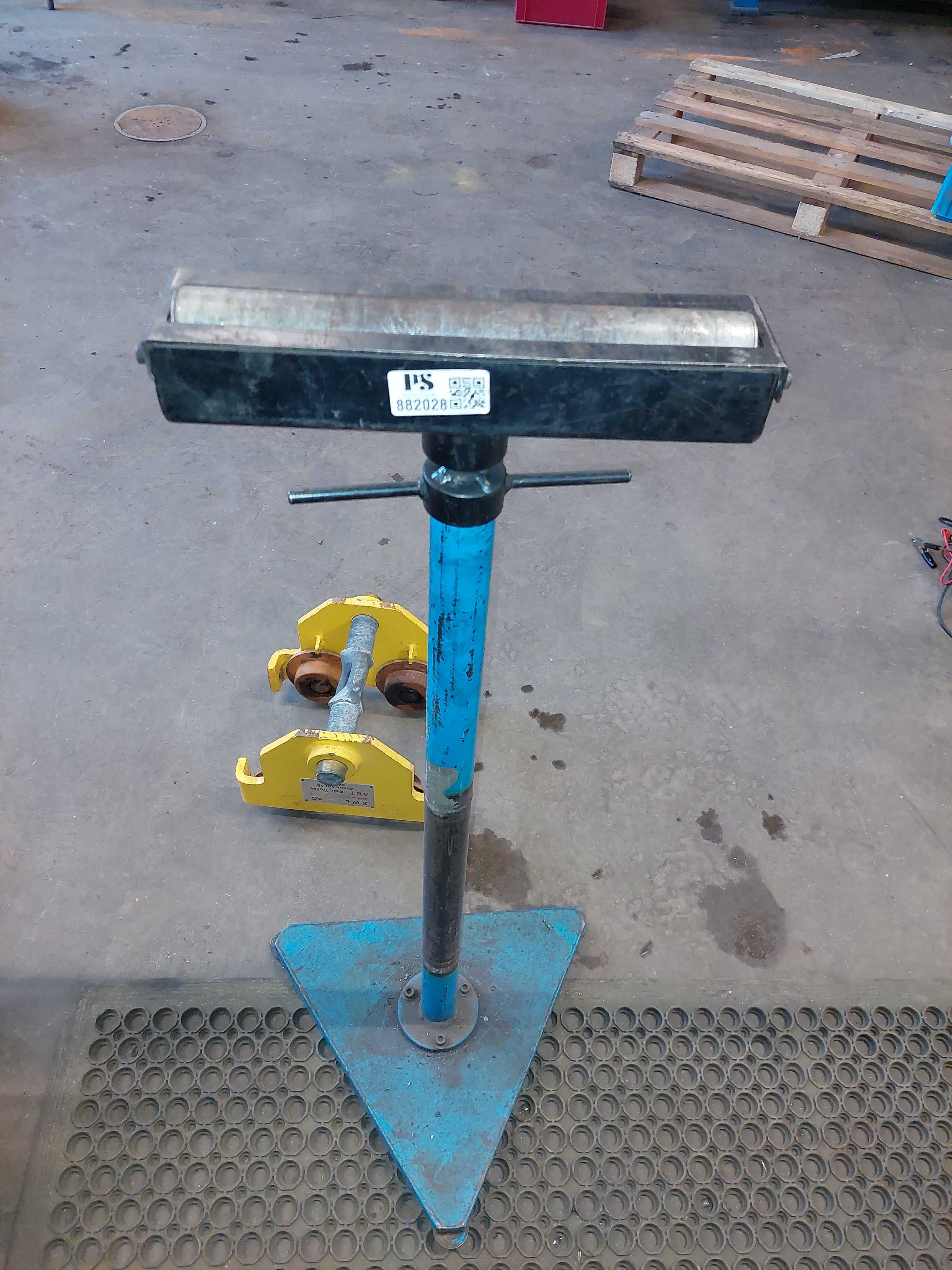 Roller trestle - PS Auction - We value the future - Largest in net auctions