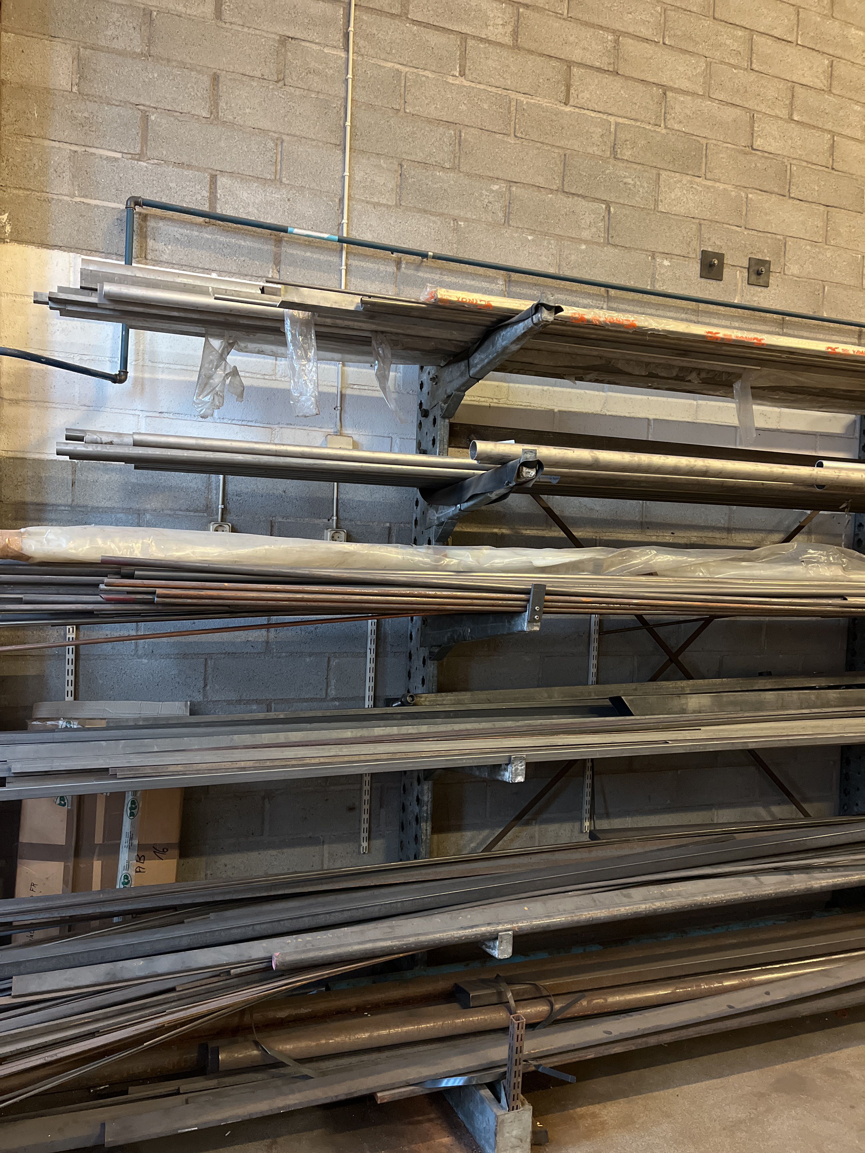 Shelves with inventory - PS Auction - We value the future - Largest in ...