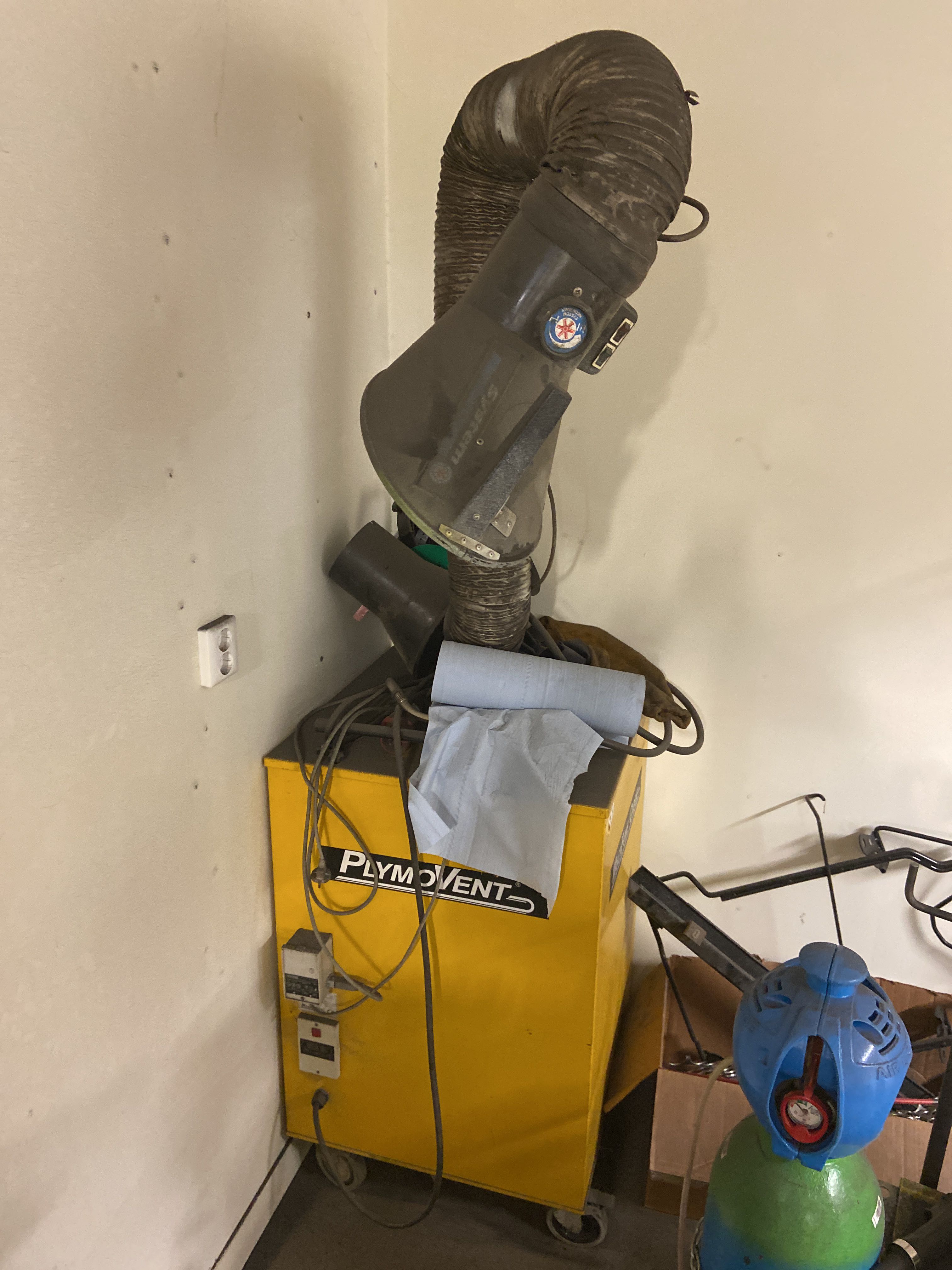 Mobile extractor fan Plymovent MCF-1002 - PS Auction - We value the ...