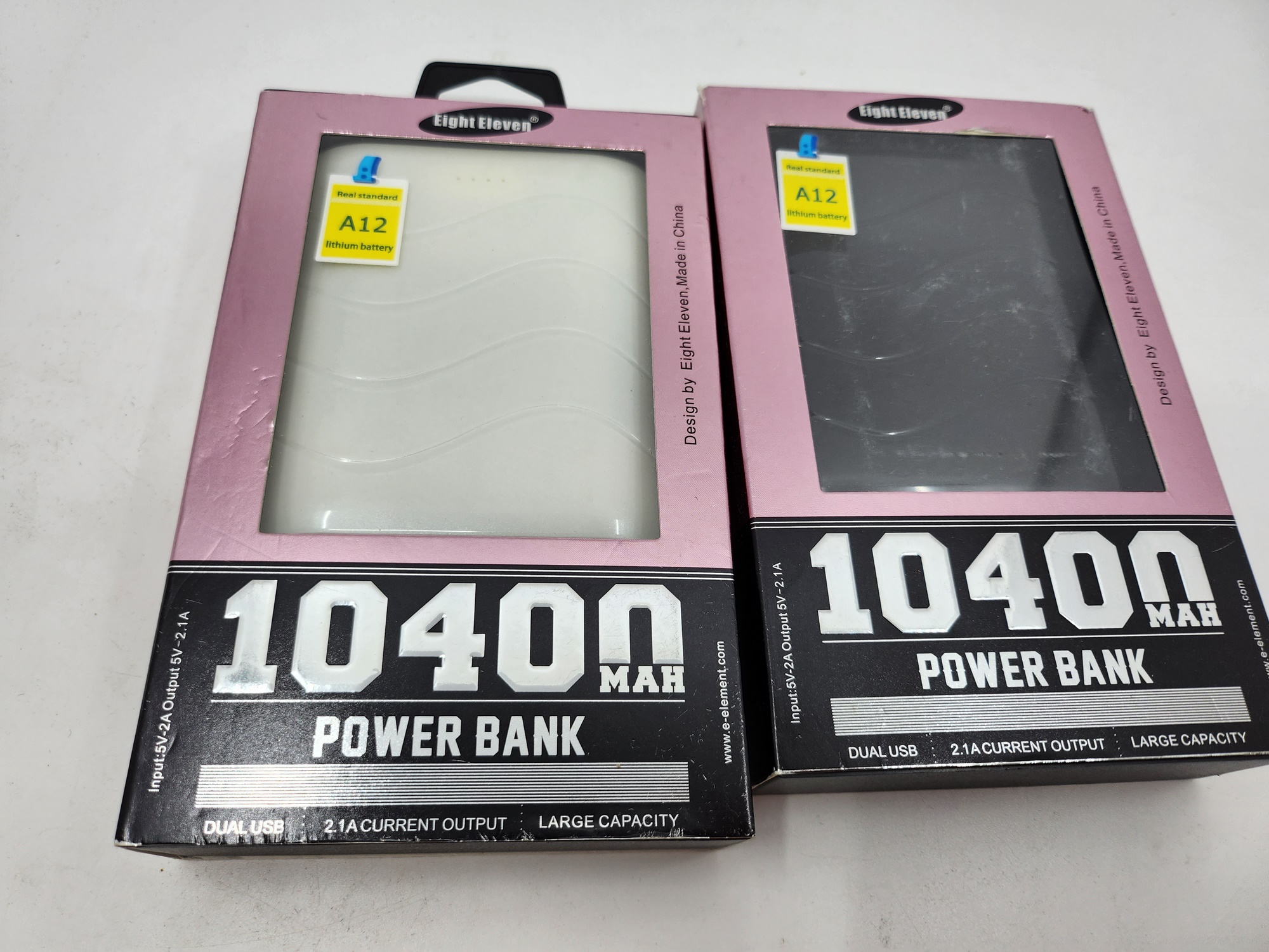 2 pcs Powerbank 10400 maH, 2 a - Shipping included - PS Auction - We ...