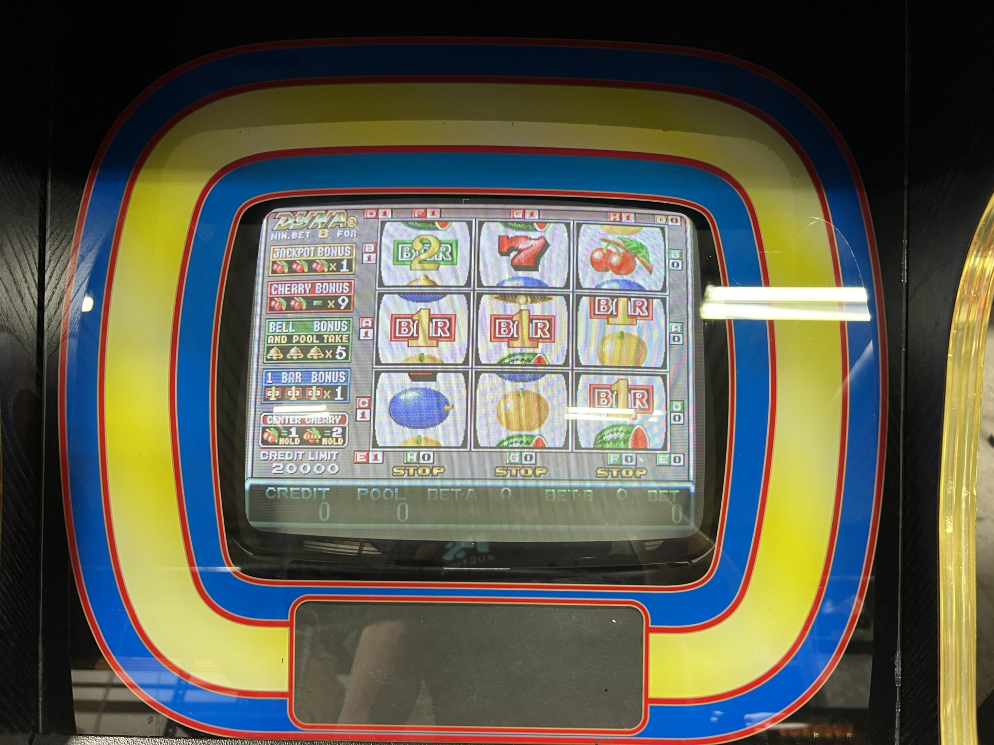 Super cherry master takes new banknotes - PS Auction - We value the ...