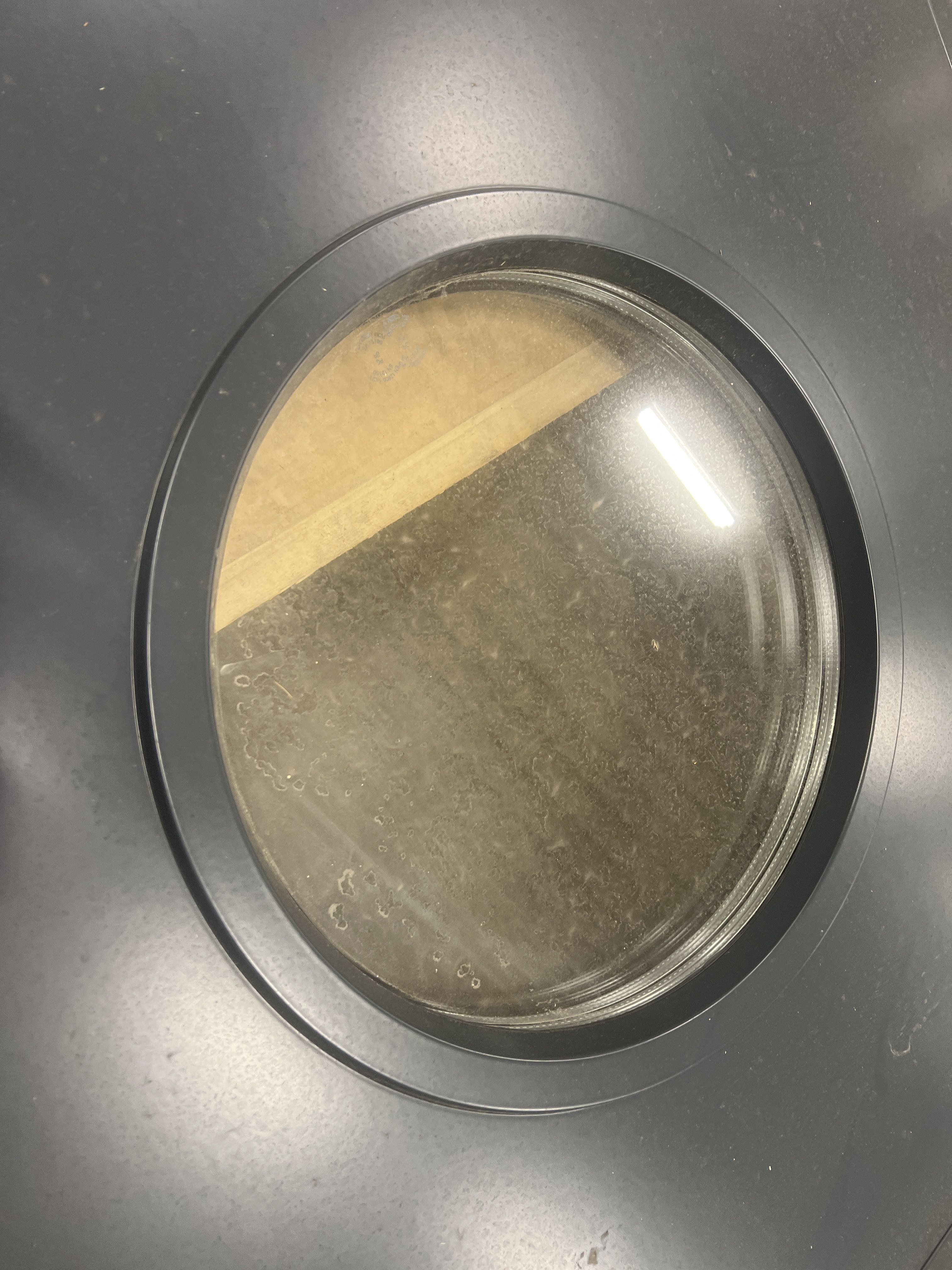 Front door Diplomat 21x10 Left-hinged - PS Auction - We value the ...