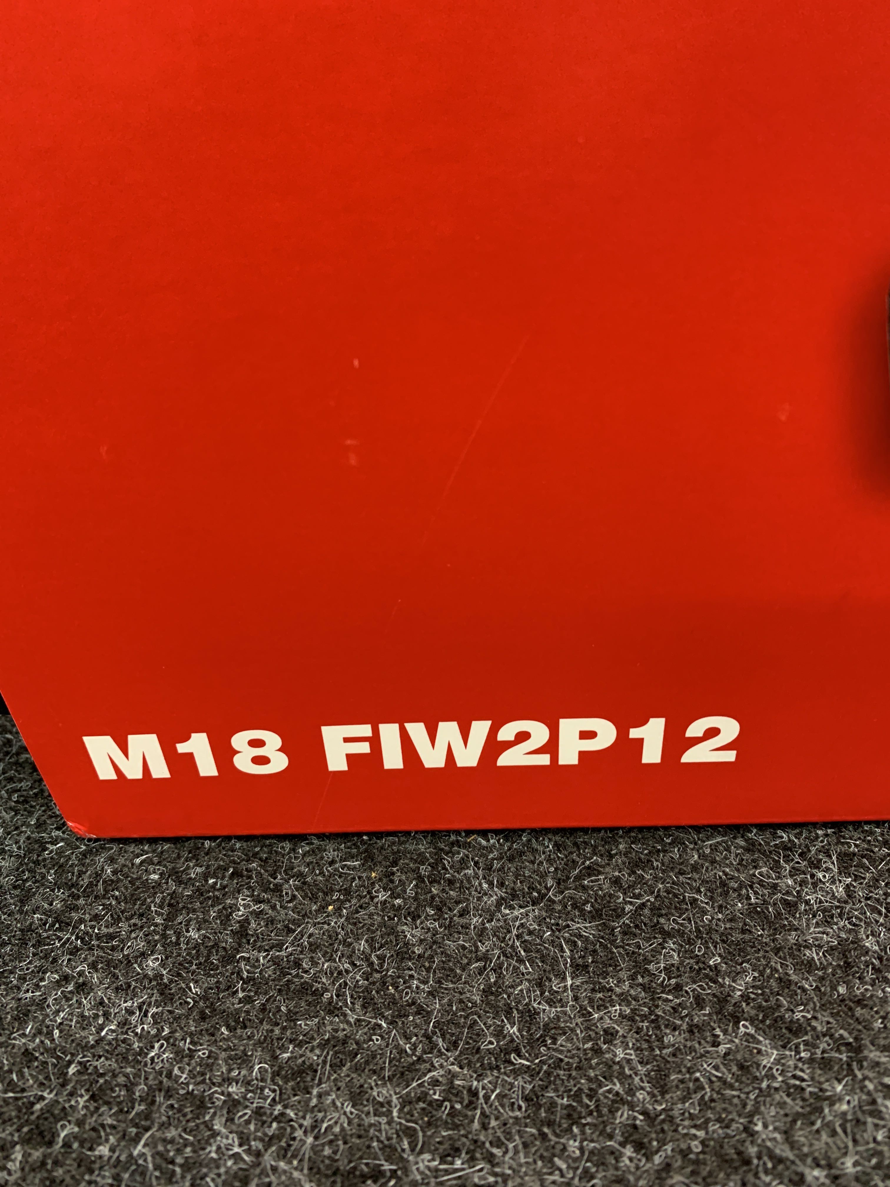 Nutrunner Milwaukee M18 FIW2P12-0X - PS Auction - We value the future ...