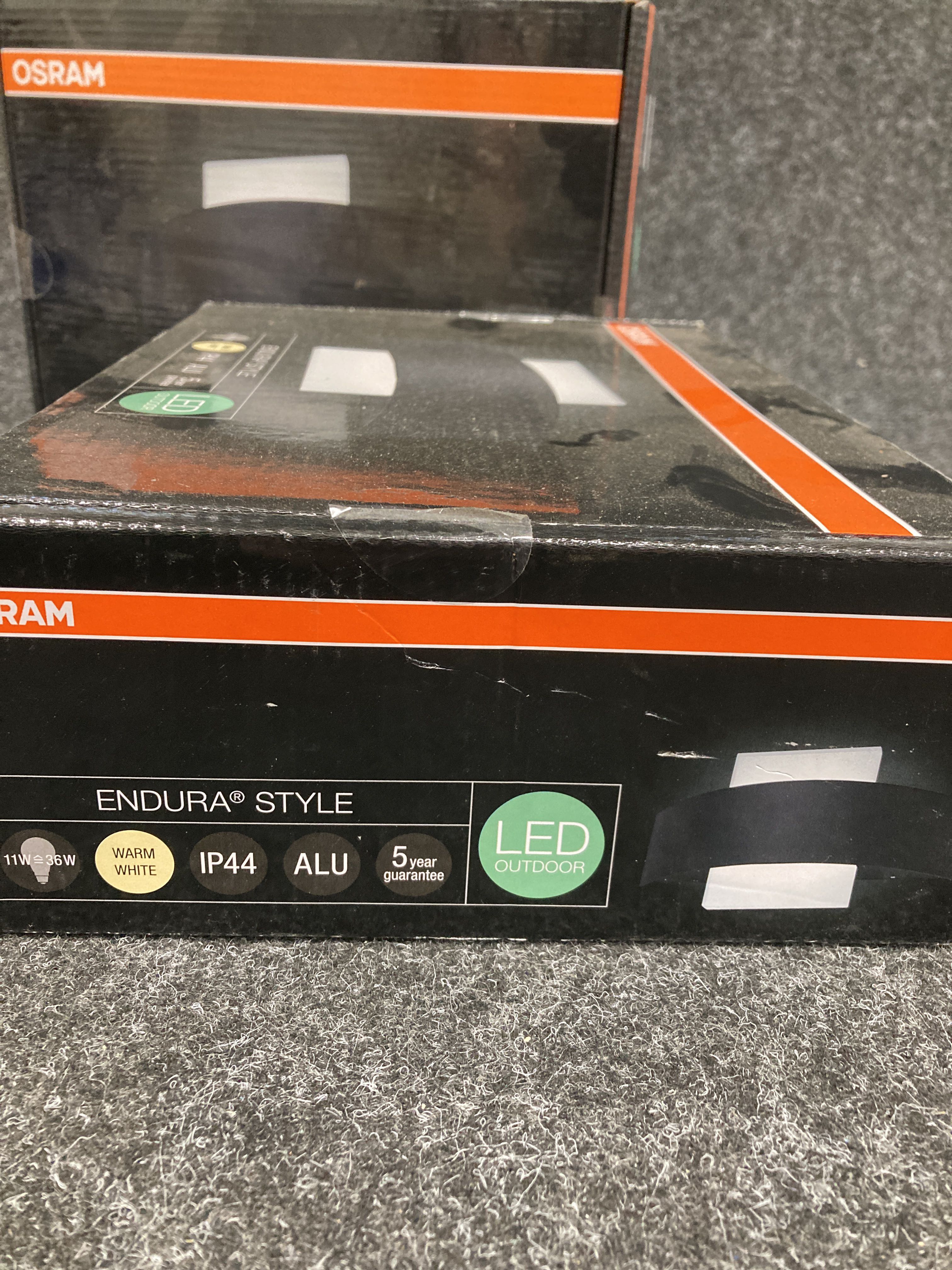 2 wall luminaires Osram Endura Shield - PS Auction - We value the ...