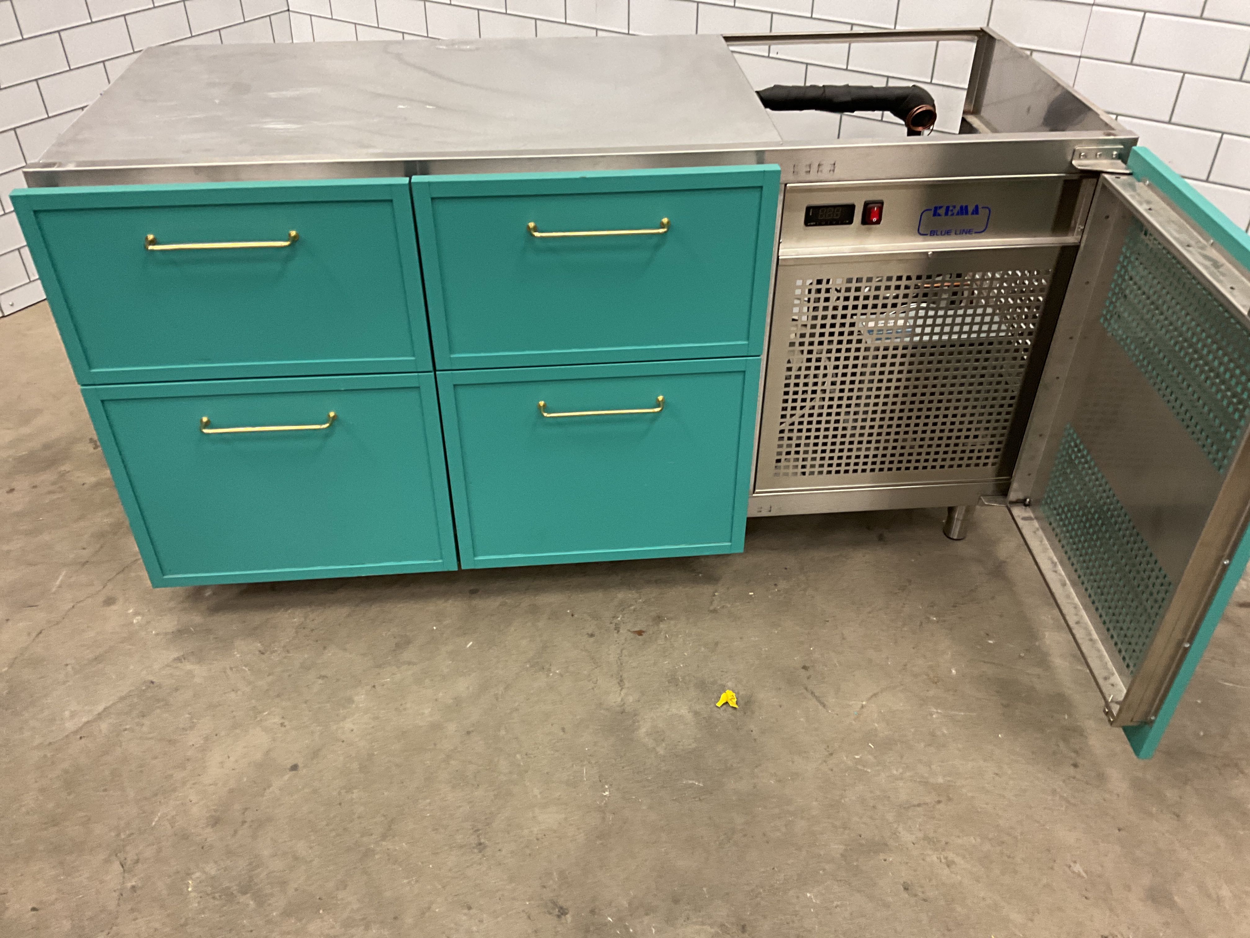Bar cooling bench Kema blue line -2021 - PS Auction - We value the ...