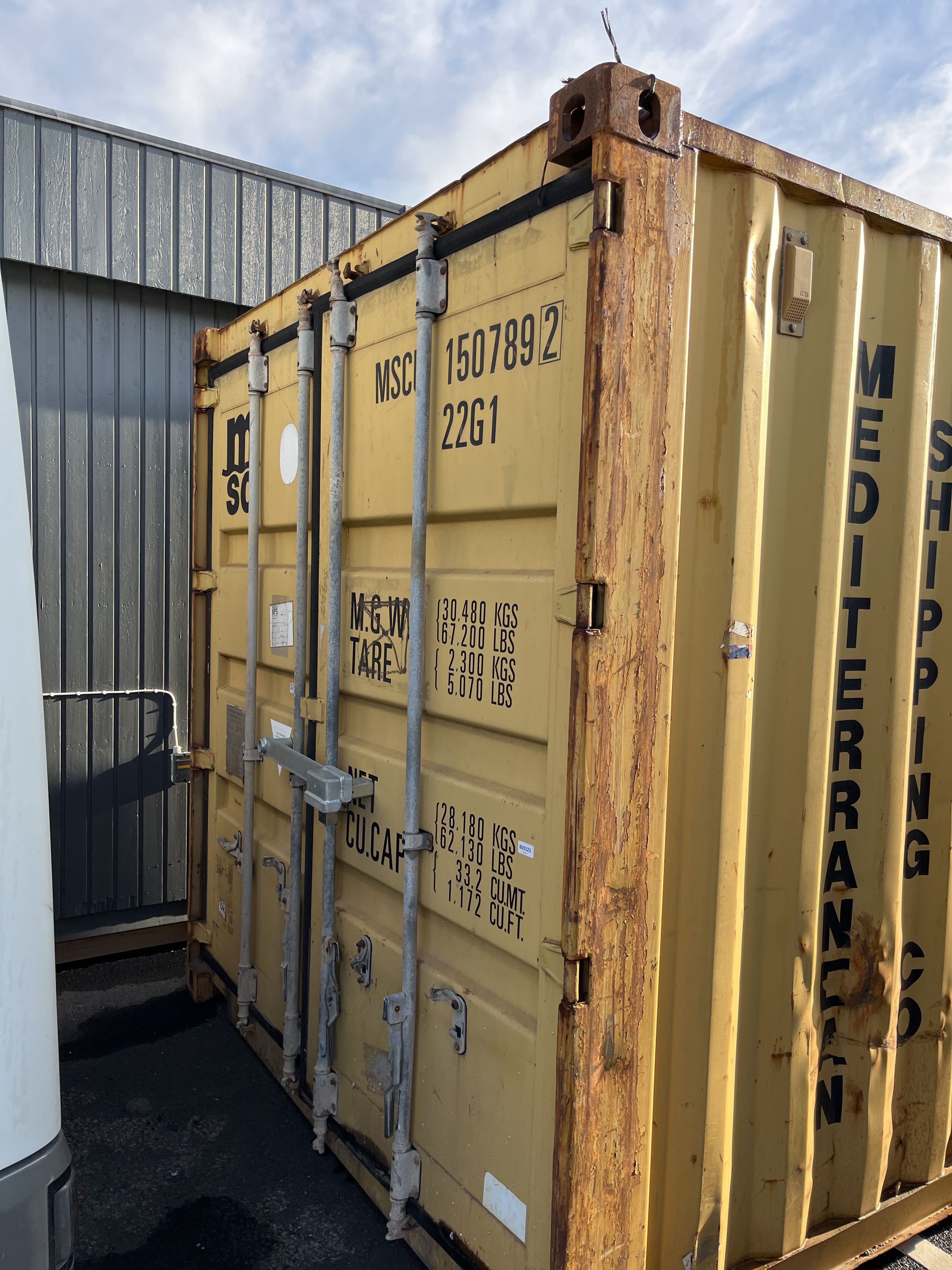Container including contents - PS Auction - We value the future ...