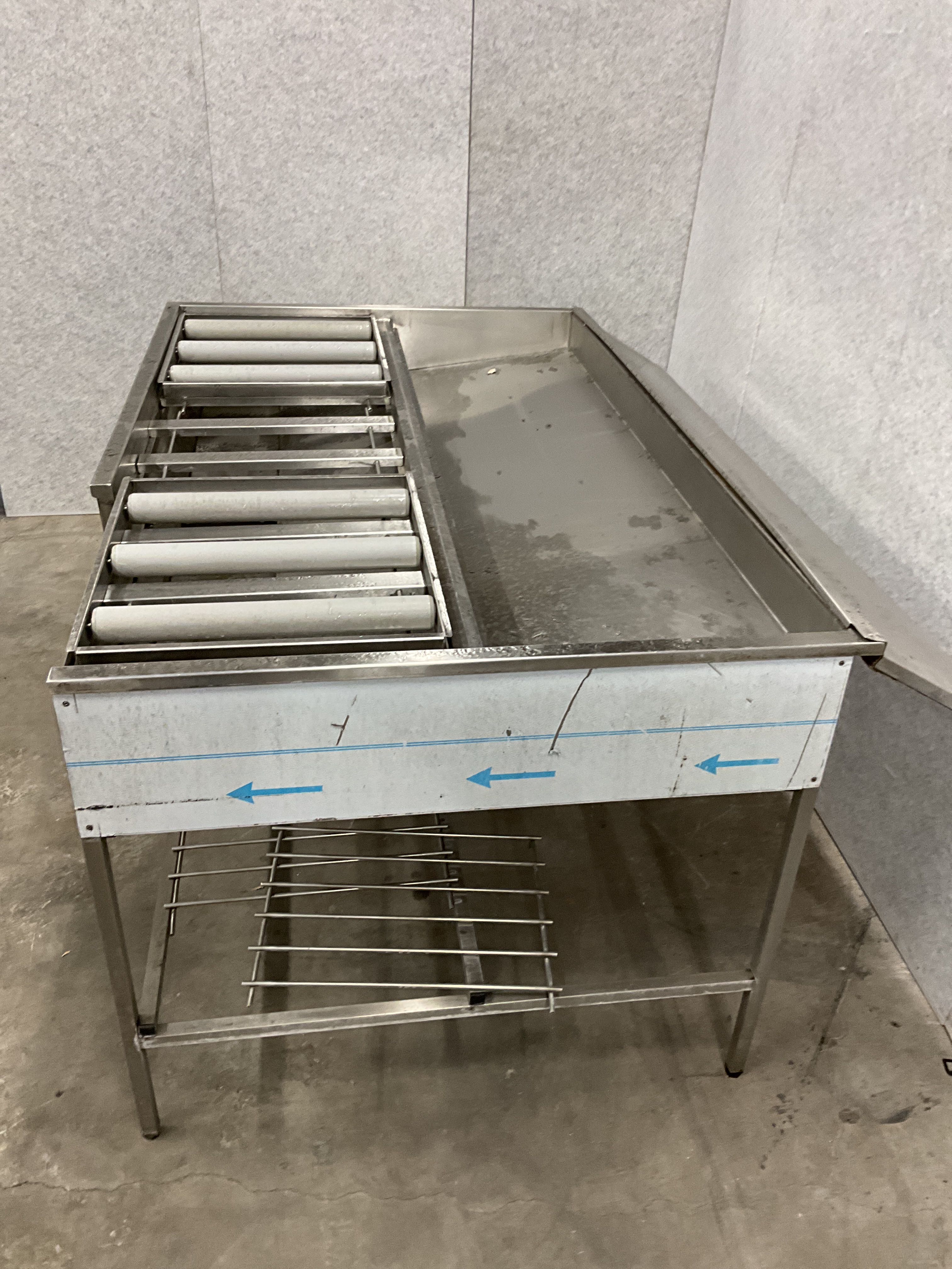Stainless steel sorting bench with rollers - PS Auction - We value the ...