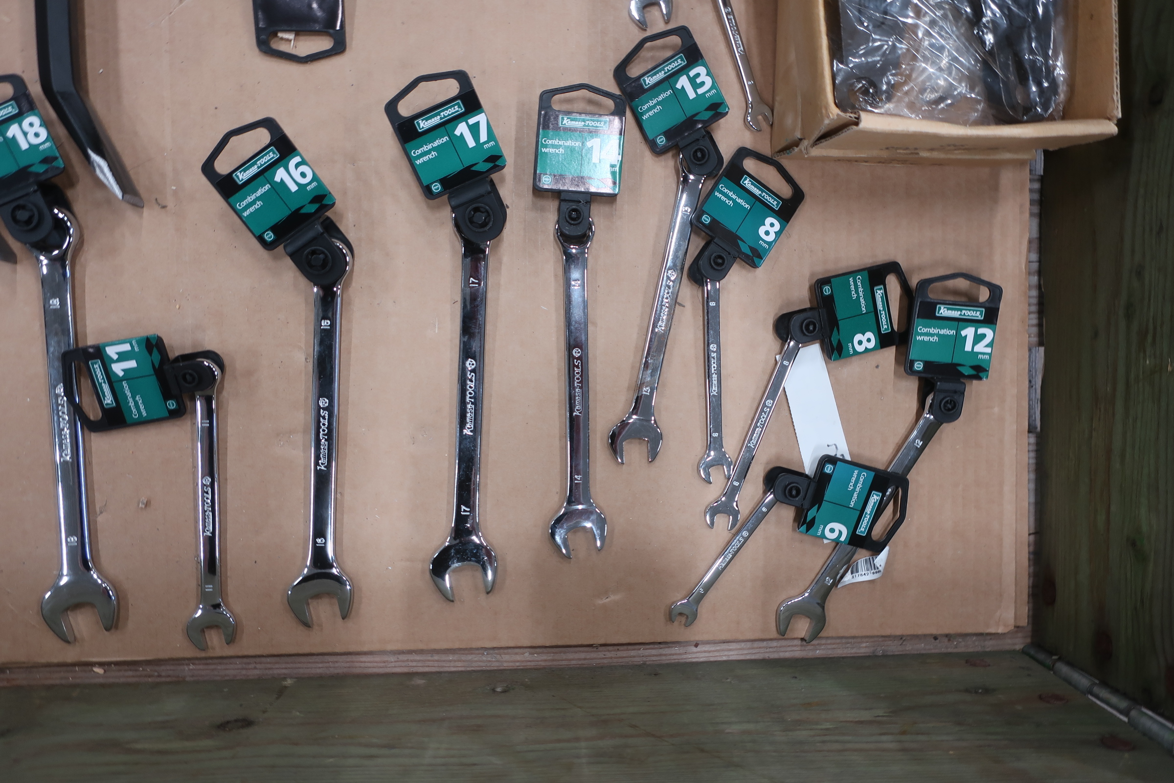 Assortment of tools Kamasa Tools - PS Auction - We value the future ...