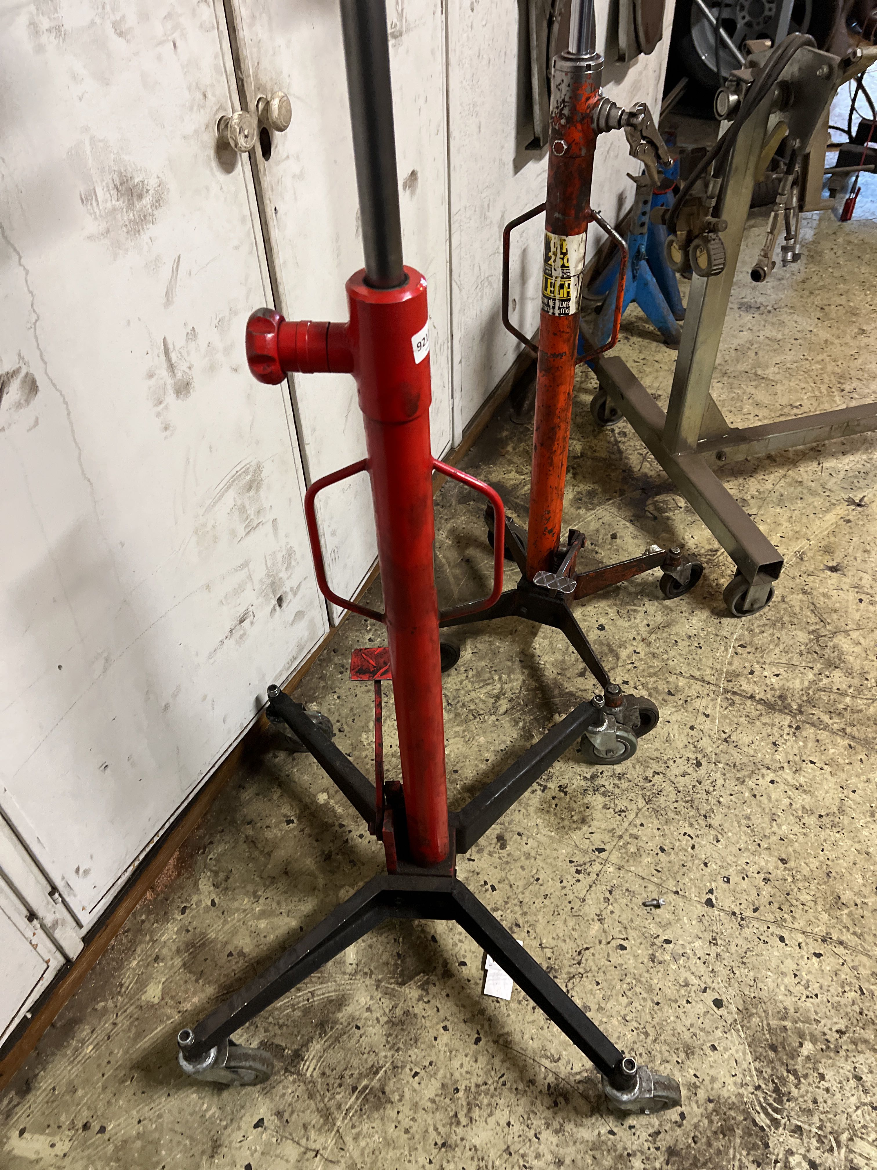 Gearbox lift, stand and jacks - PS Auction - We value the future ...