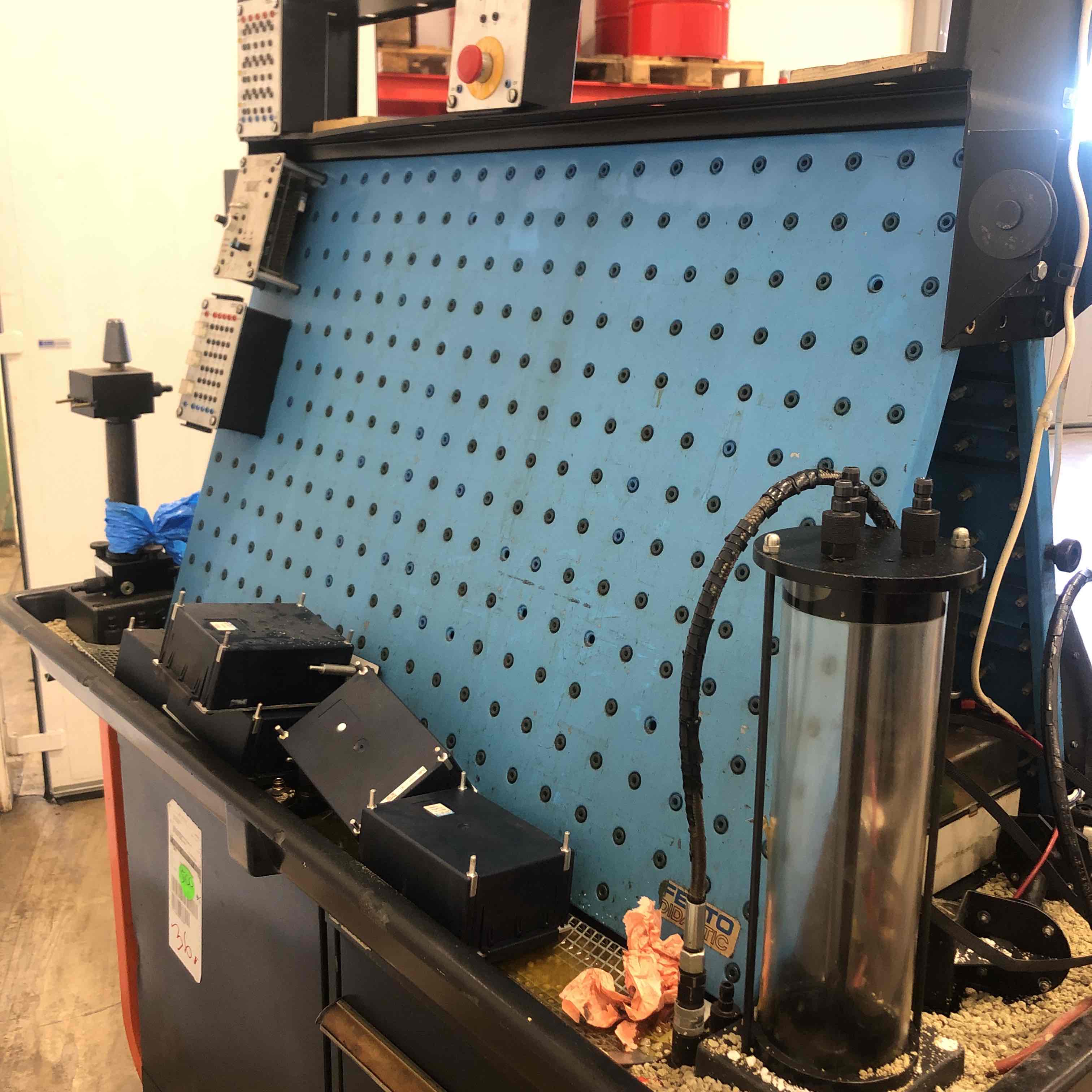 Hydraulic Bench Festo - PS Auction - We value the future - Largest in ...