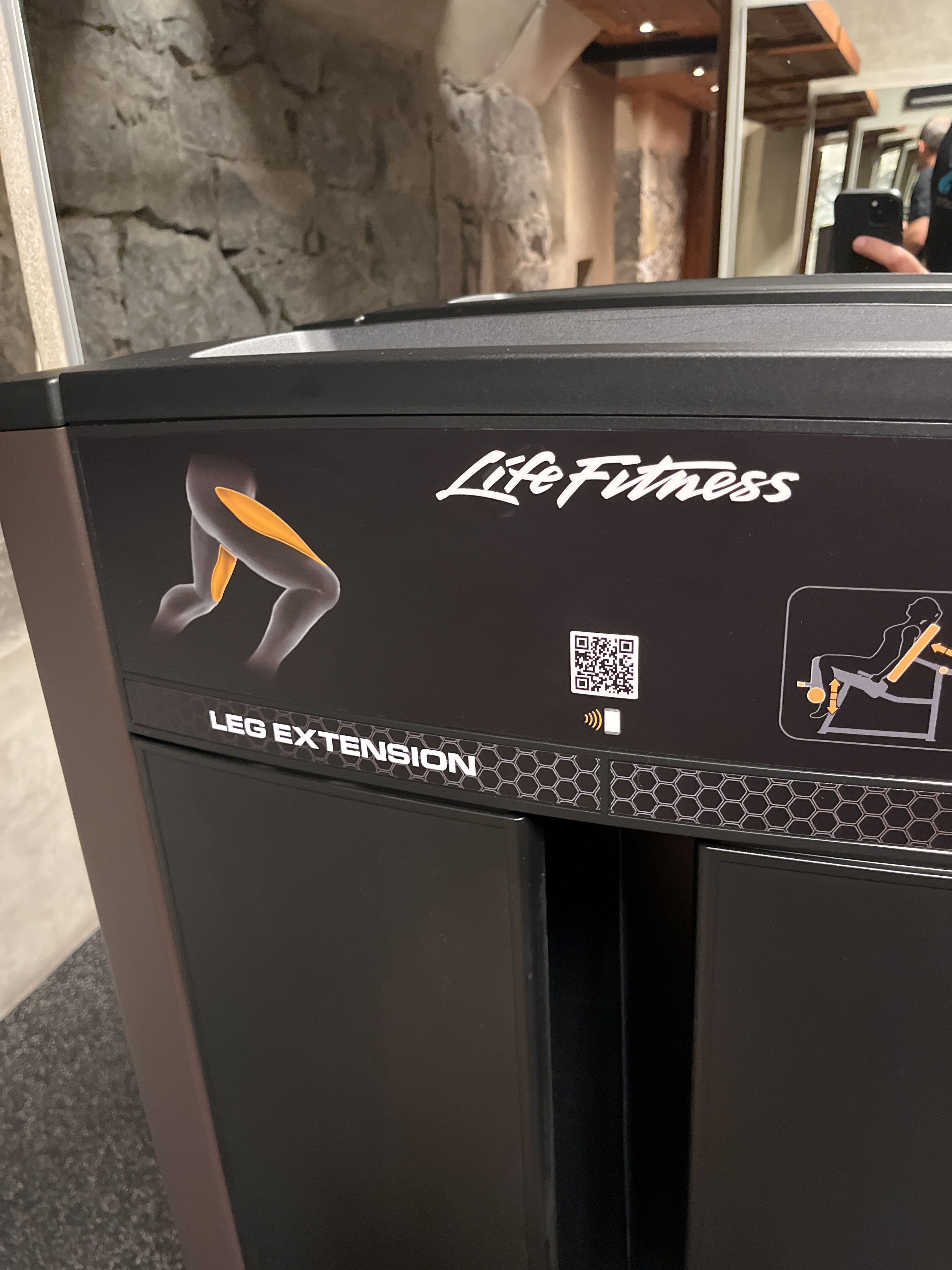 Leg press Life fitness - PS Auction - We value the future - Largest in ...