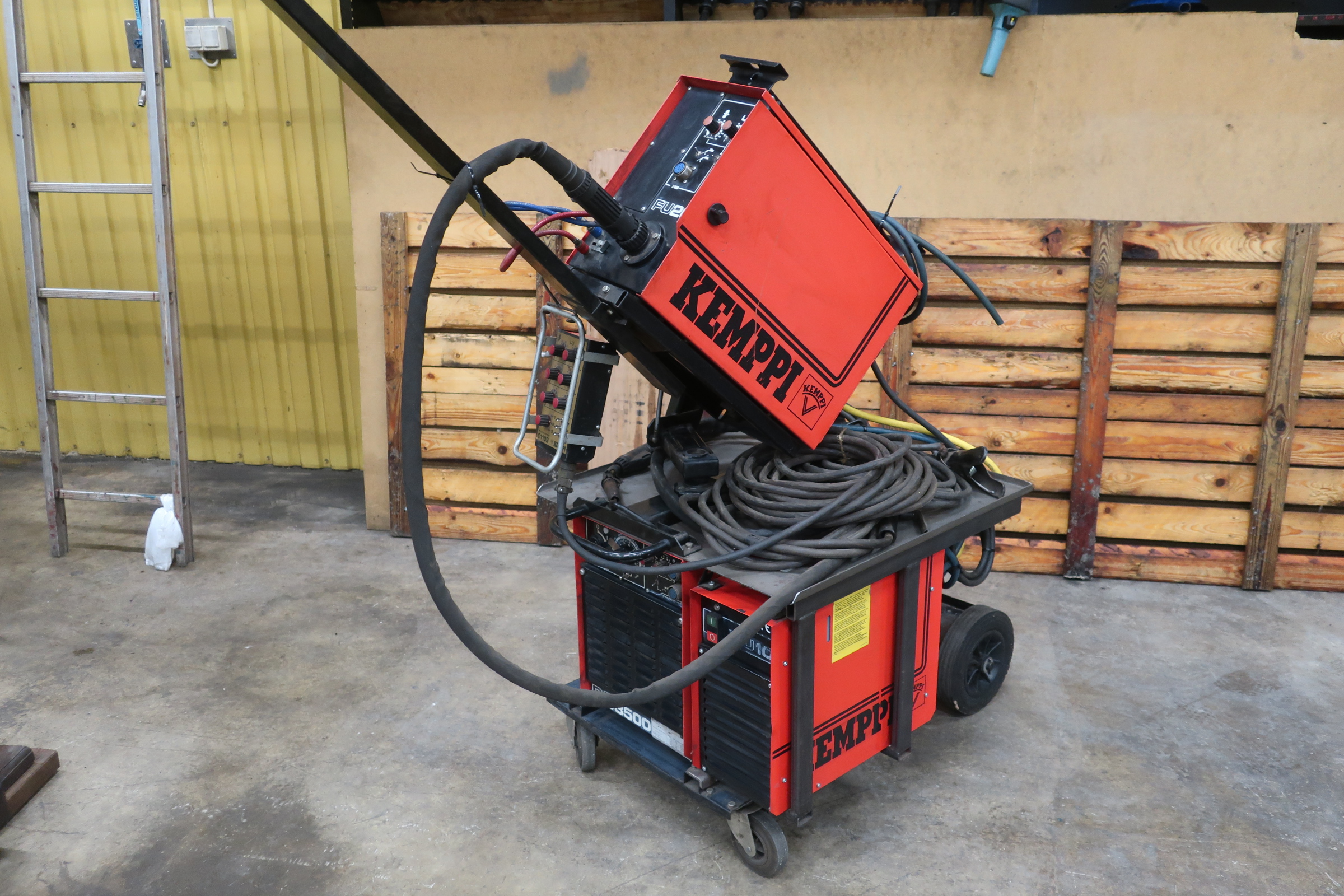 Migsvets, Kemppi PS3500 with feeder FU20 and cooling unit WU10 - PS ...