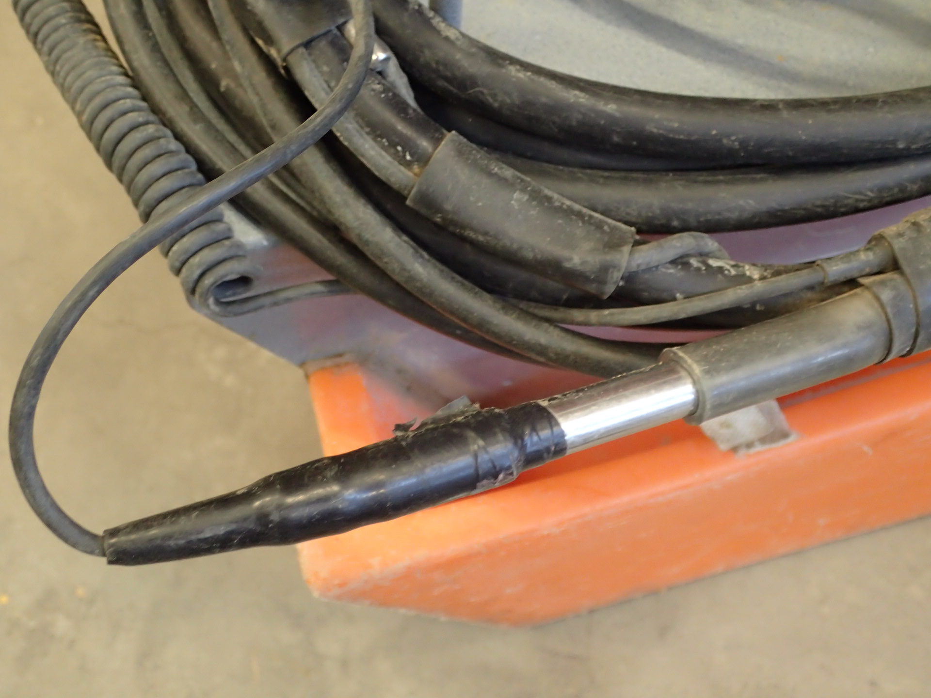 Electro welding machine Polymatic Plus - PS Auction - We value the ...