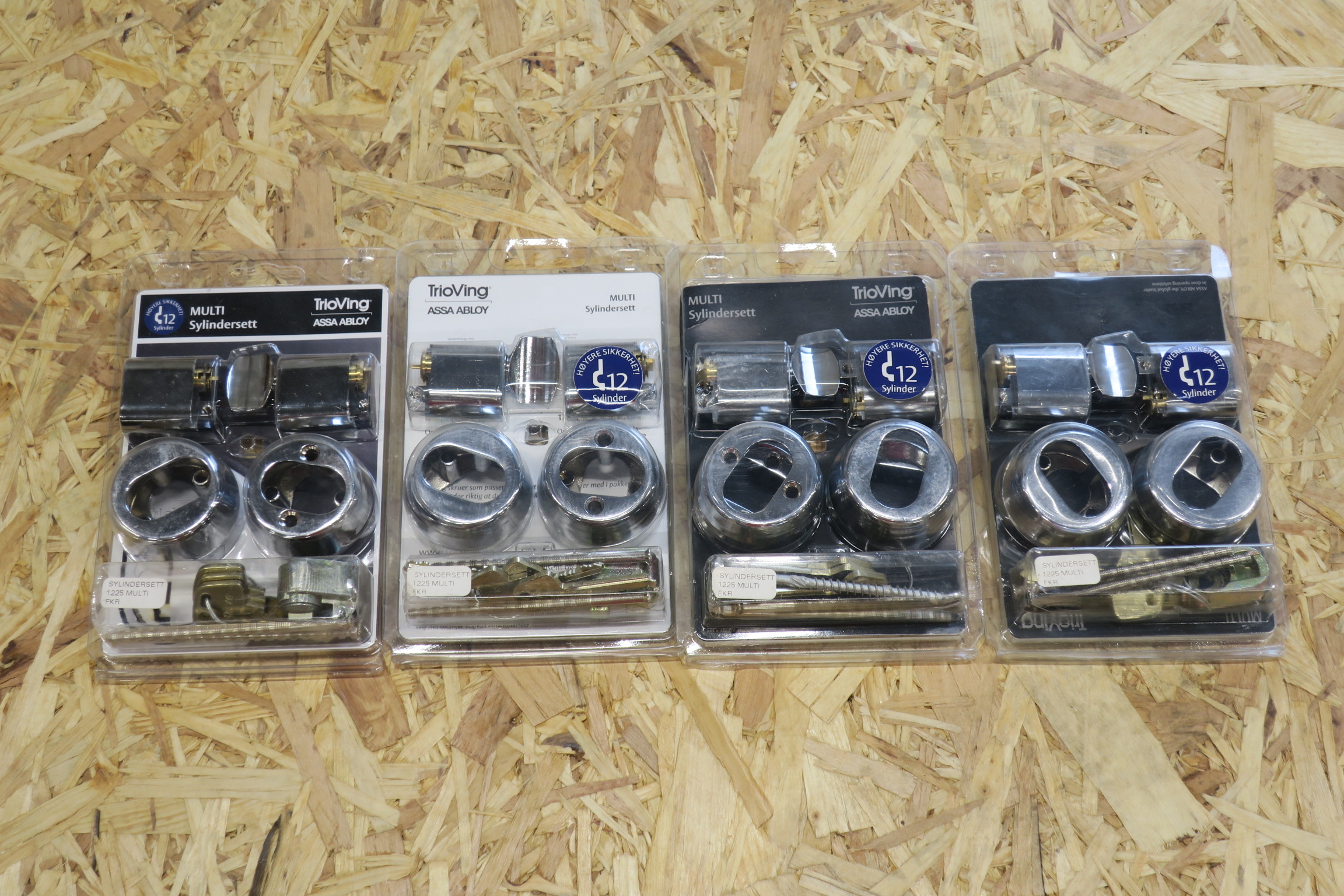 4 Set Trioving Assa Abloy 1225 - PS Auction - We value the future ...