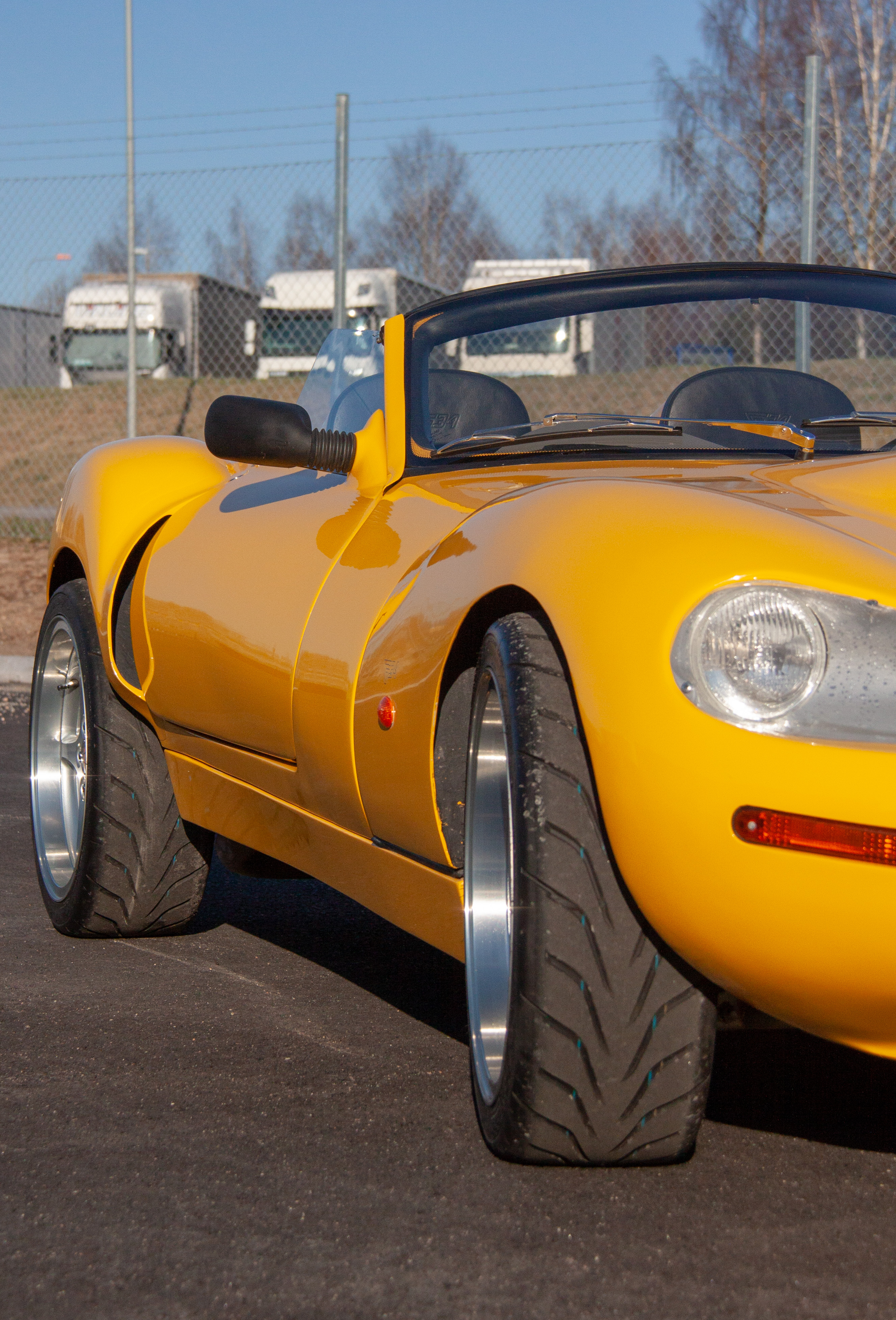Ginetta G34 R -97 (Car 10 of 21) - PS Auction - We value the future ...