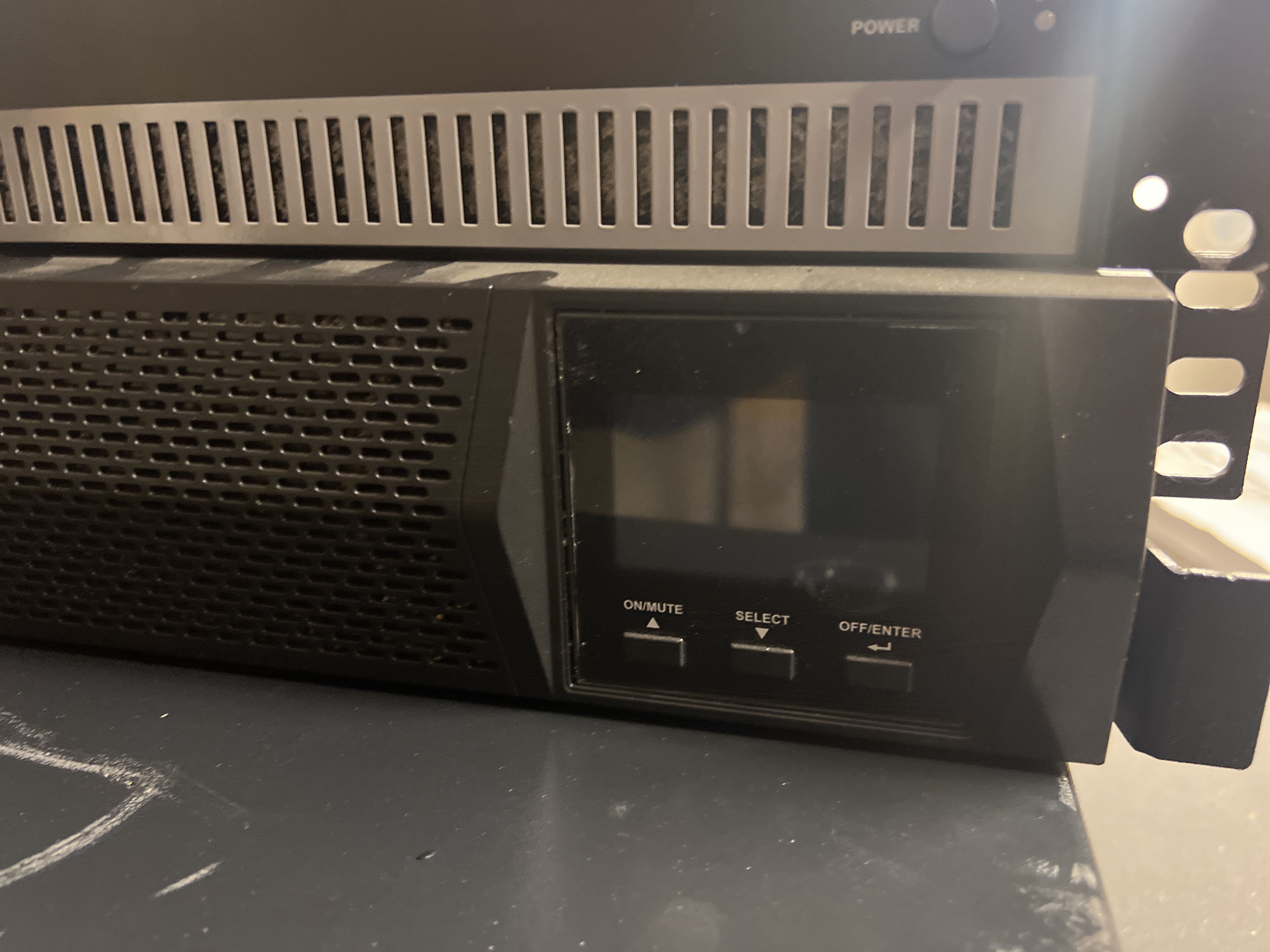 Ljud/högtalar system, AUDAC CAP424 Förstärkare mm. - Auktioner online ...