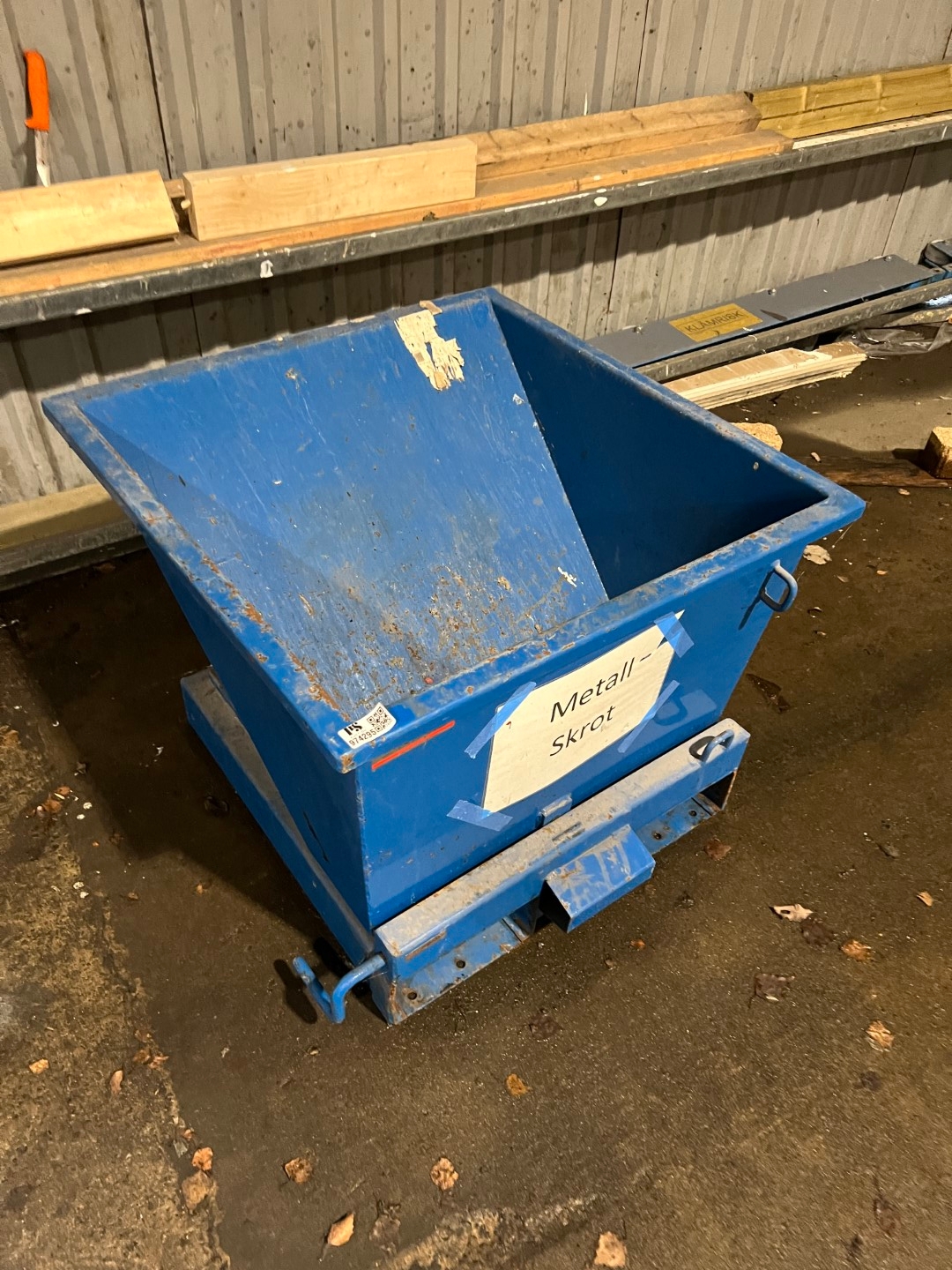 Tippable container - PS Auction - We value the future - Largest in net ...