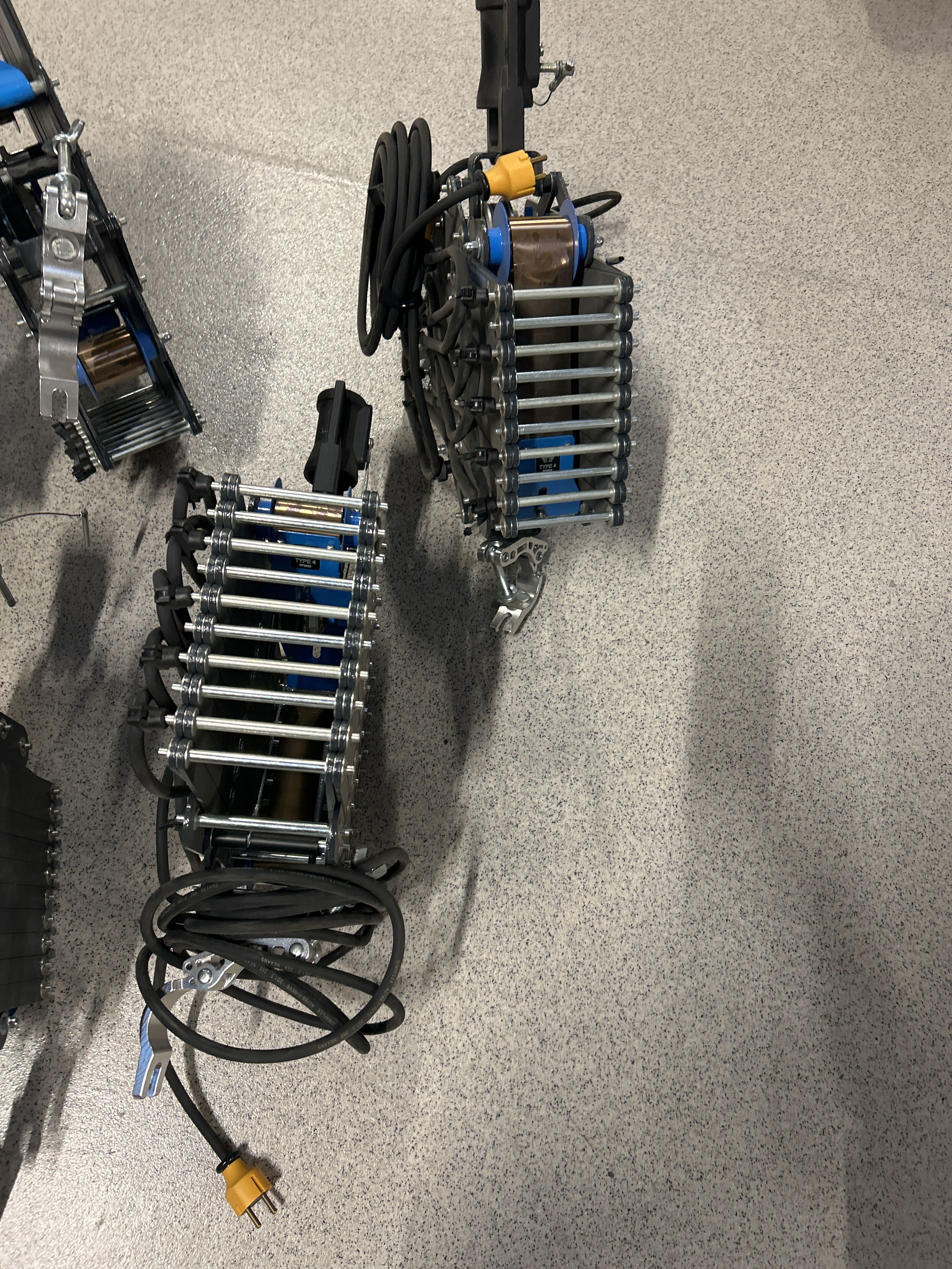 Pantograf 8 st - IFF Type 4/Type 12 - Auktioner online - Nätauktioner ...