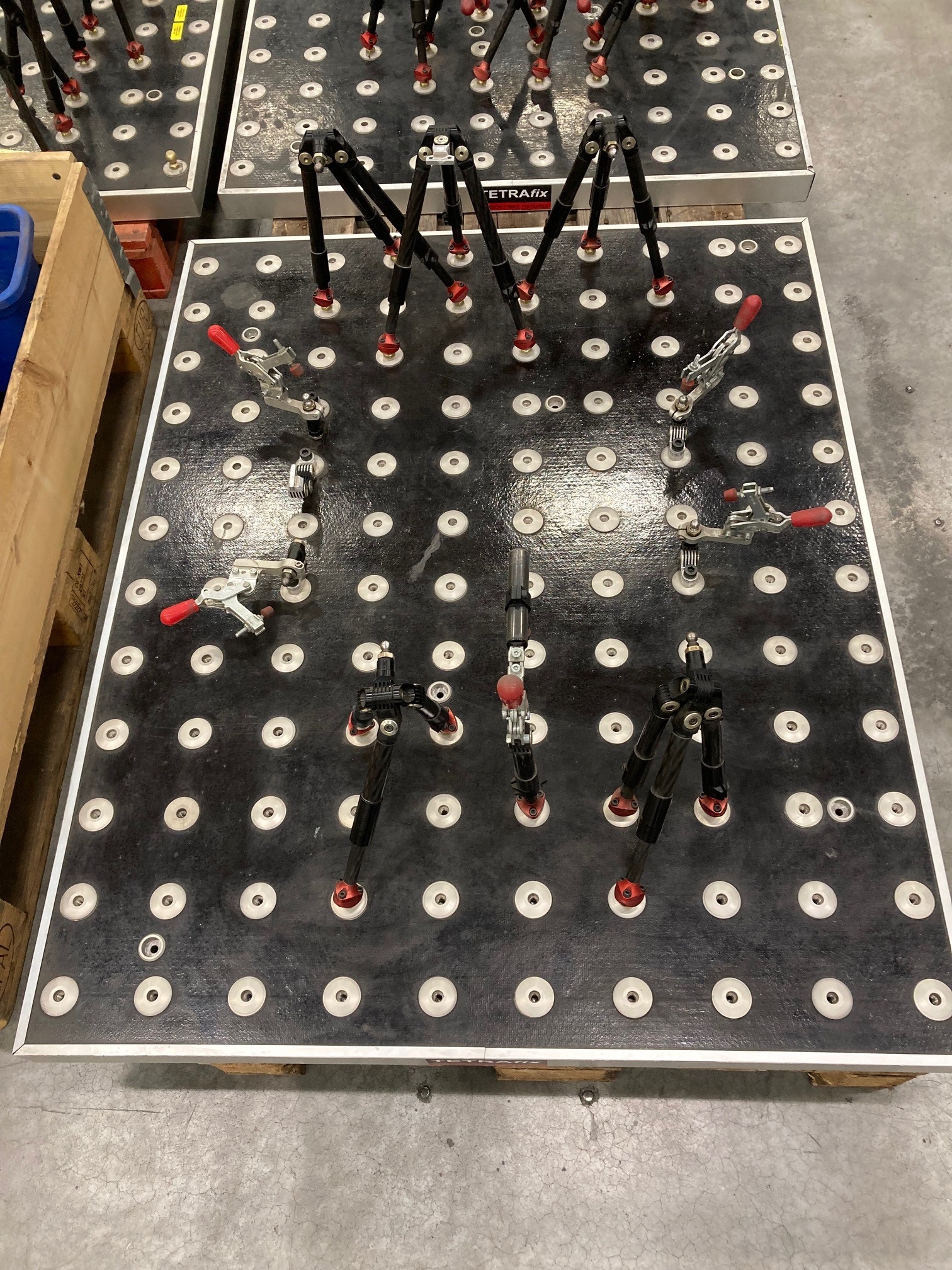 Modulära fixturer Tetrafix med tillbehör - Auktioner online ...