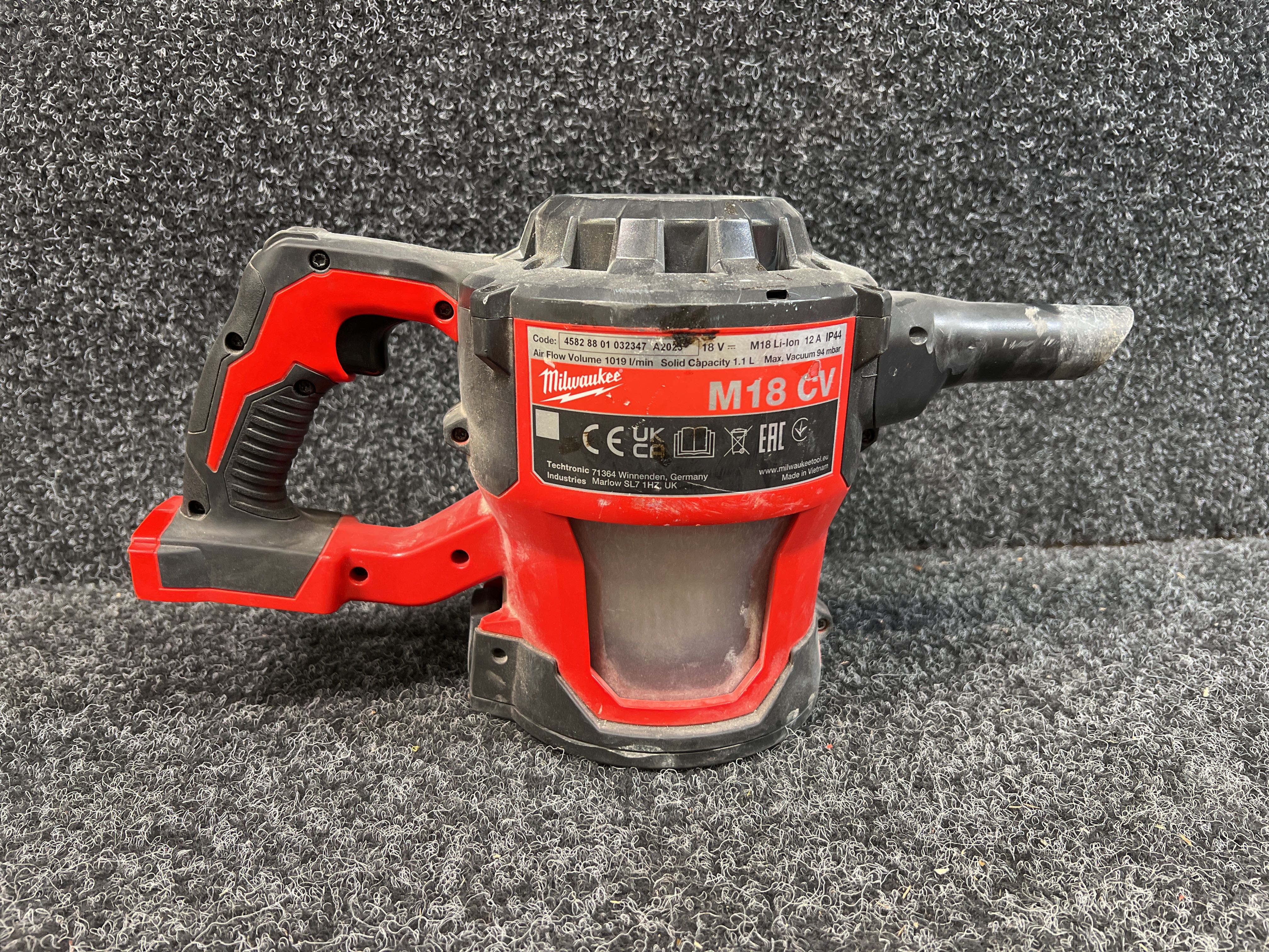 Handheld vacuum cleaner Milwaukee M18 CV - PS Auction - We value the ...