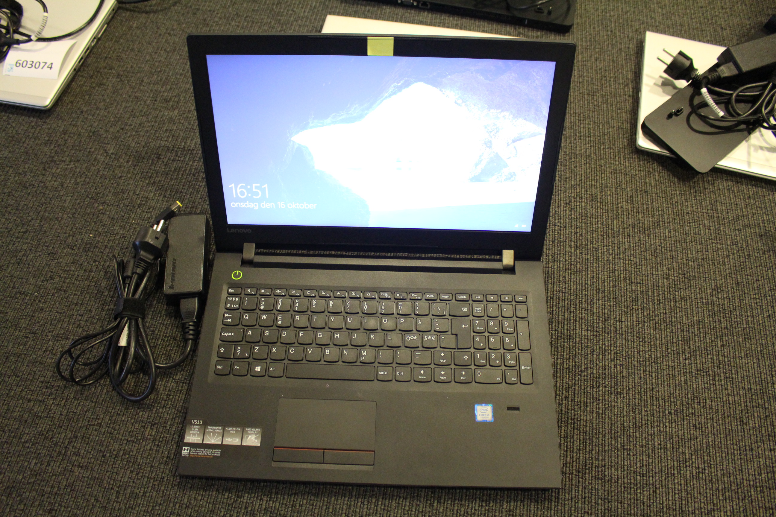 Laptop Lenovo V510 with charger - PS Auction - We value the future ...