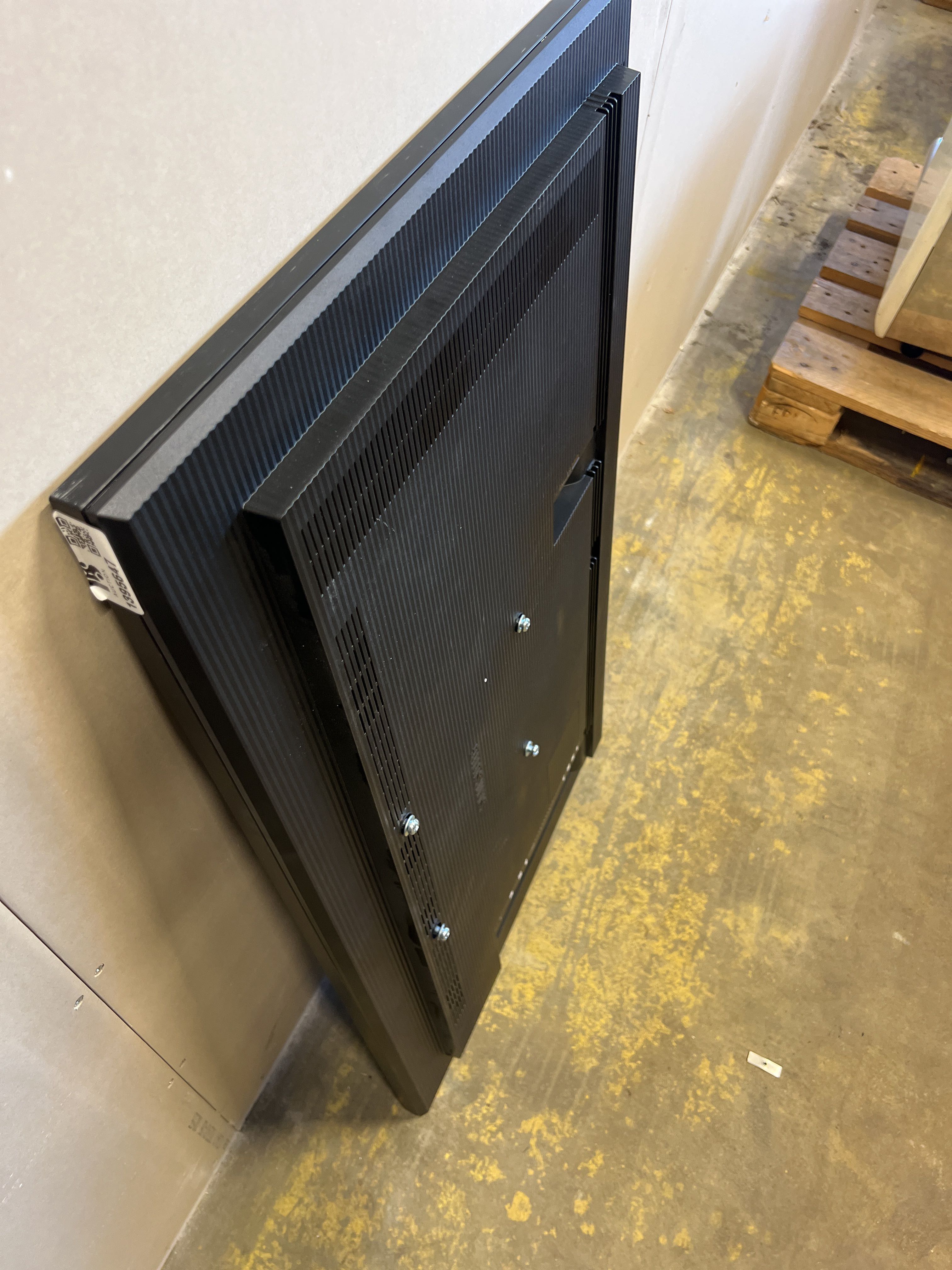 Display screen 43" - Samsung QB43B - PS Auction - We value the future ...