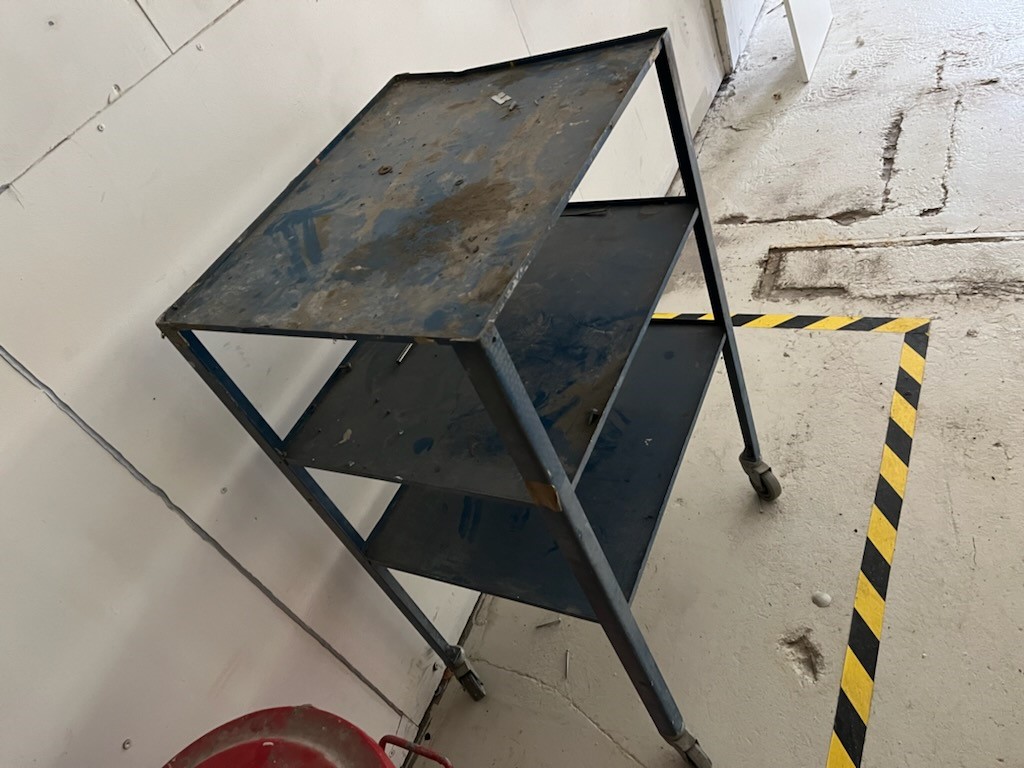 Tool trolley and tin dustbin - PS Auction - We value the future ...