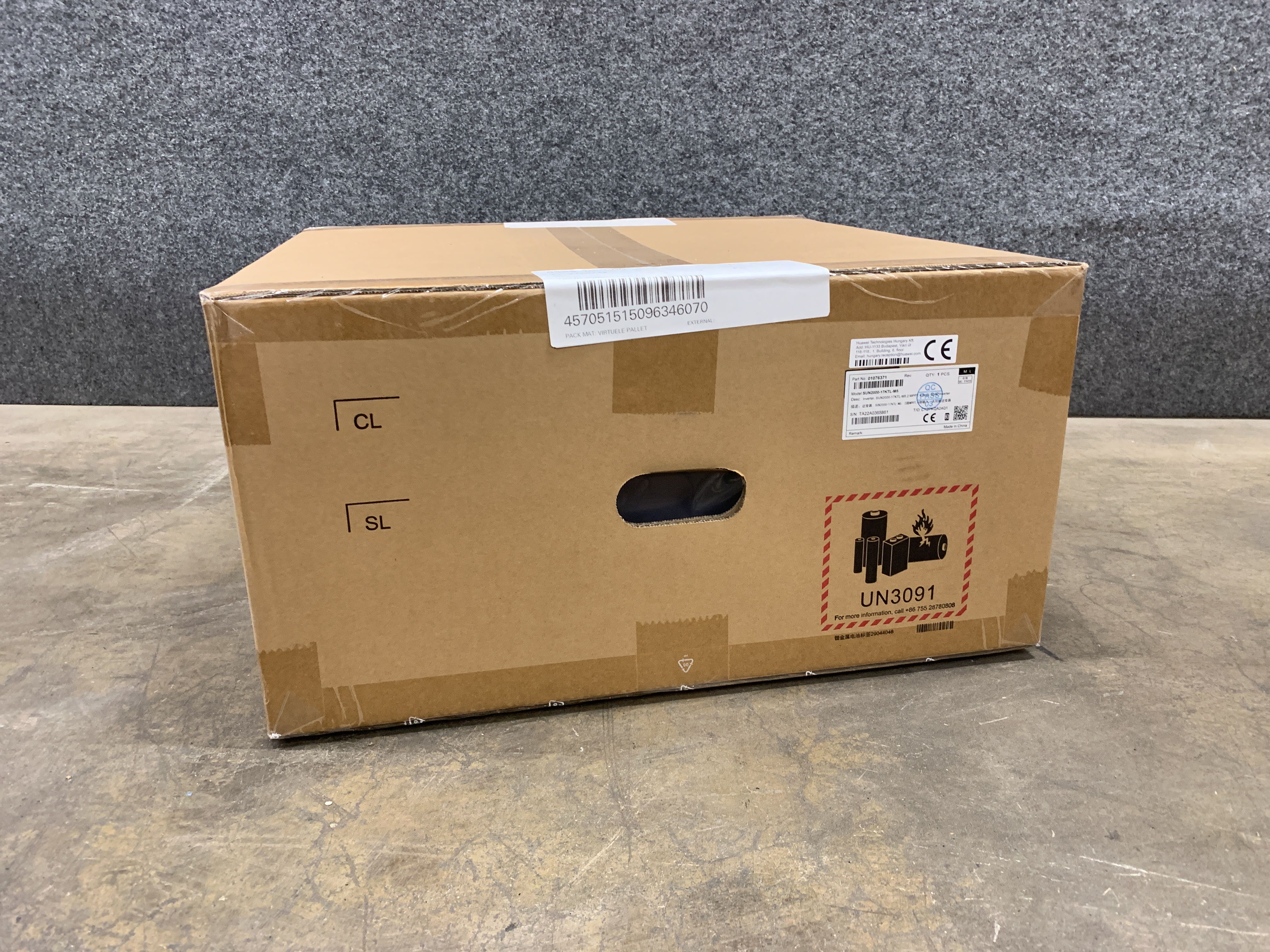 DO NOT TOUCH!!!!!!!!!Inverter HUAWEI SUN2000-17KTL-M5 3-phase 17kW - PS ...