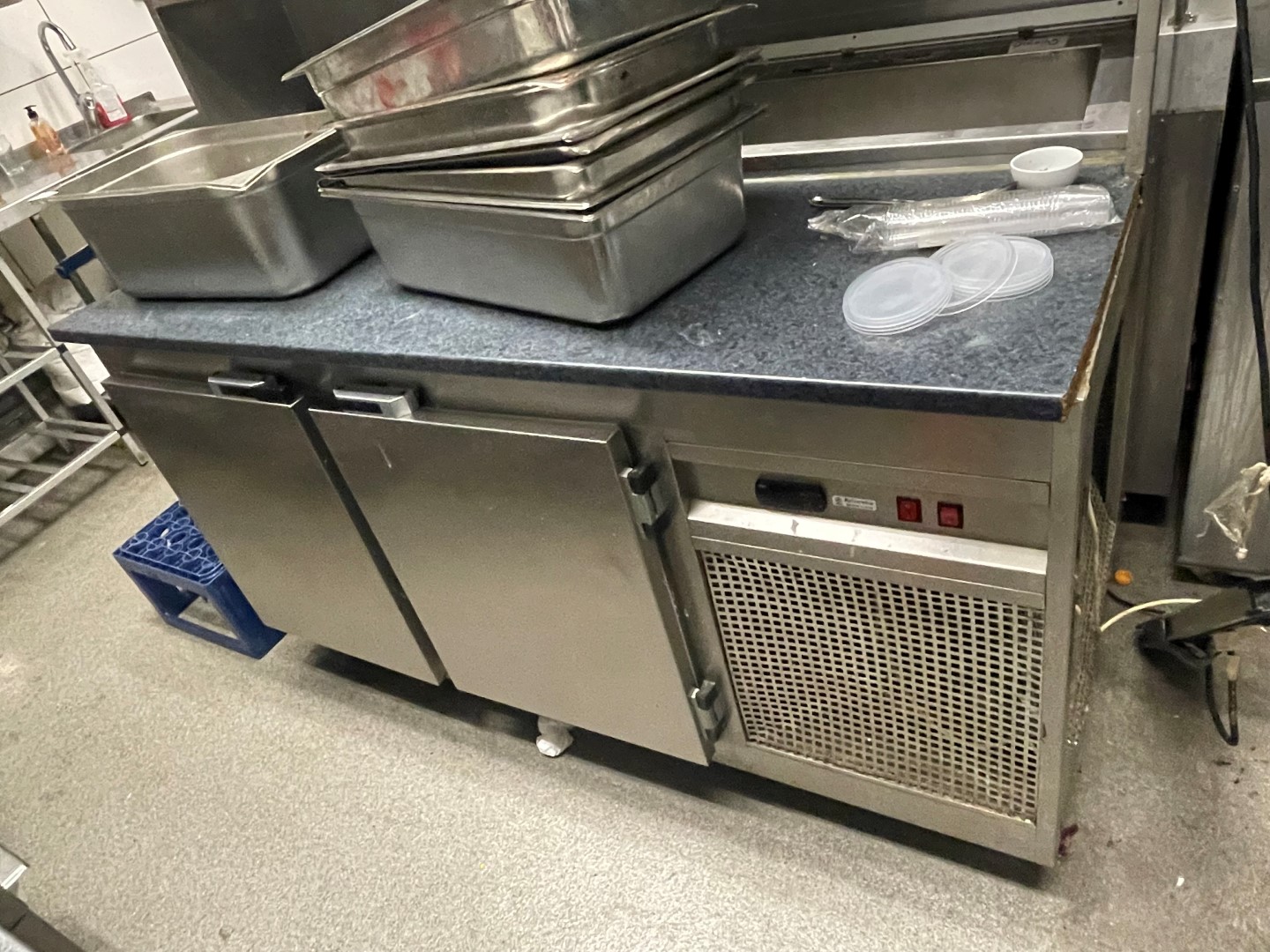 Cooling bench - PS Auction - We value the future - Largest in net auctions