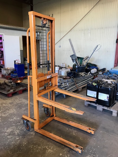 Pallyft på hjul - Auktioner online - Nätauktioner & Konkursauktioner ...