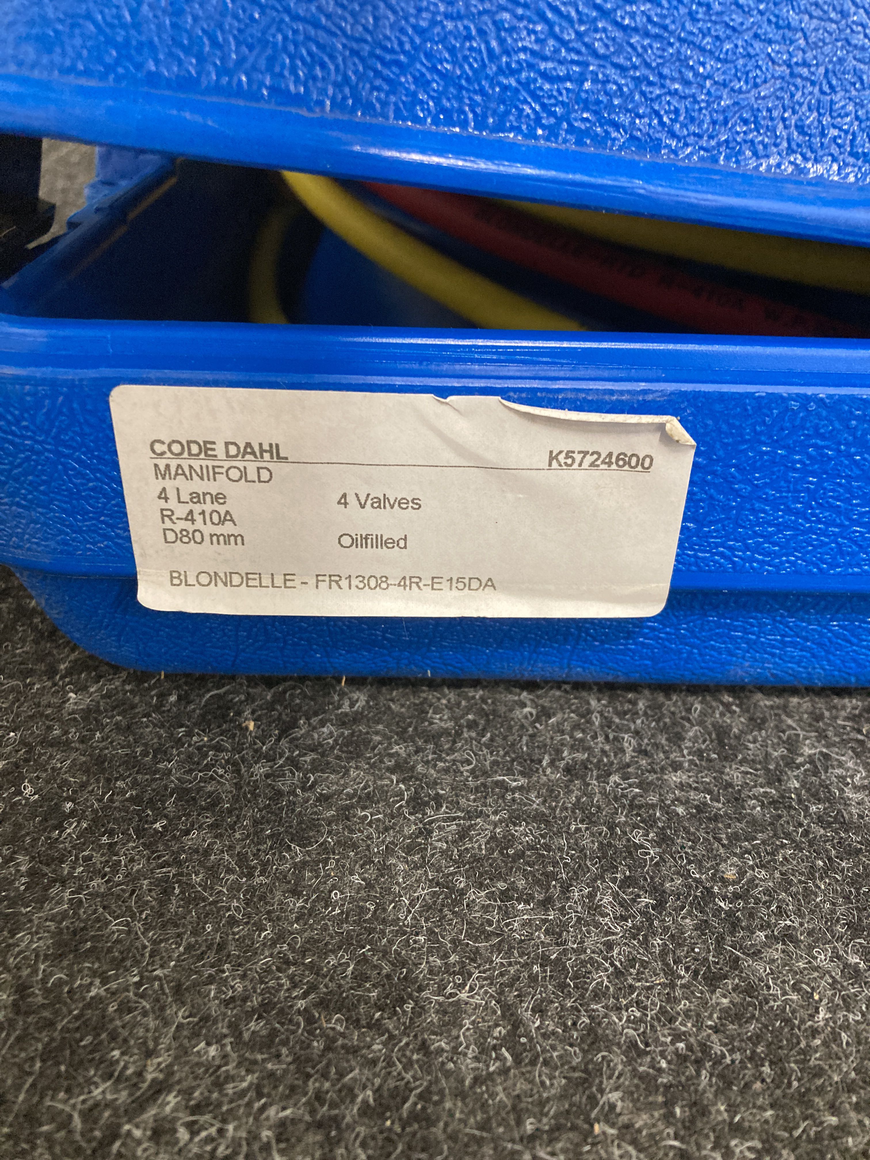 Manometer rack, MANO-RACK R410A 4-WAY, OIL - PS Auction - We value the ...