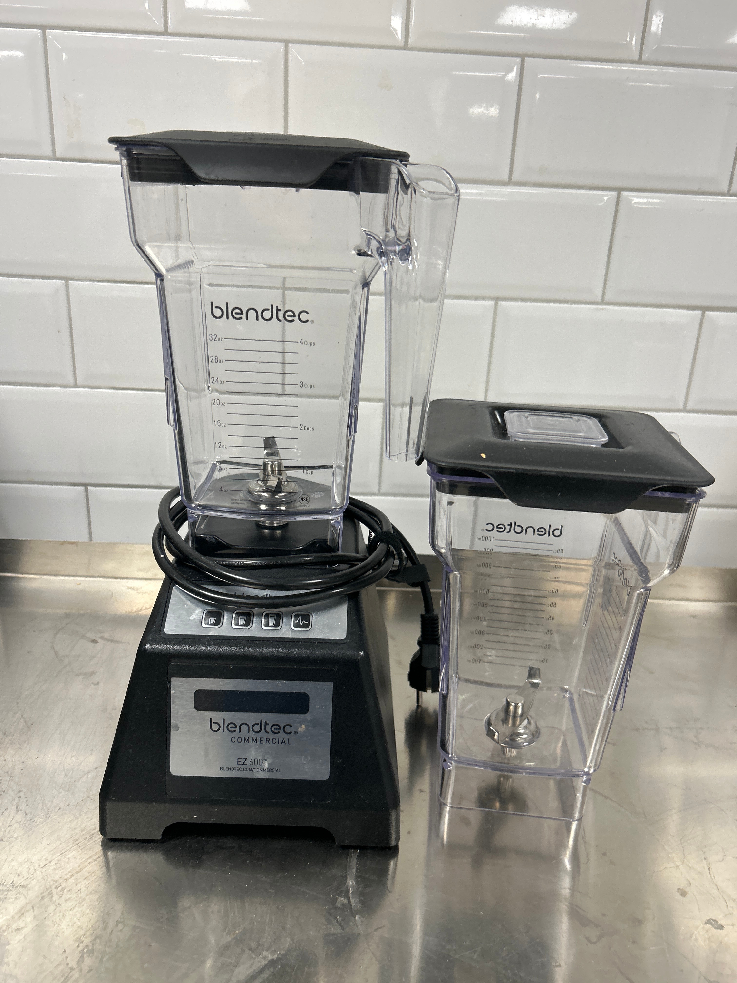 Blender - Blendtec EZ 600 - Auktioner online - Nätauktioner ...