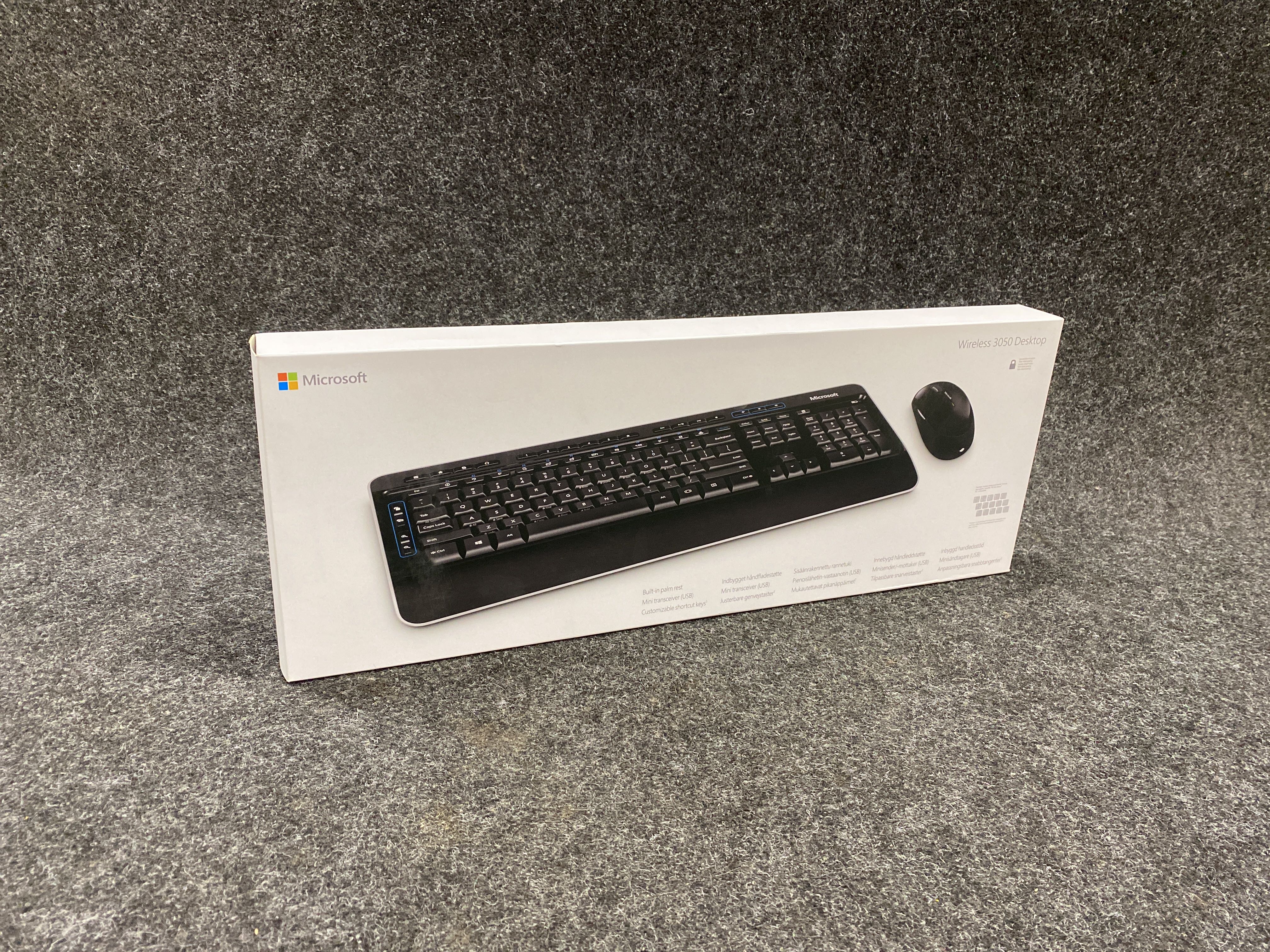 Tangentbord & mus Microsoft Wireless 3050 - Auktioner online ...