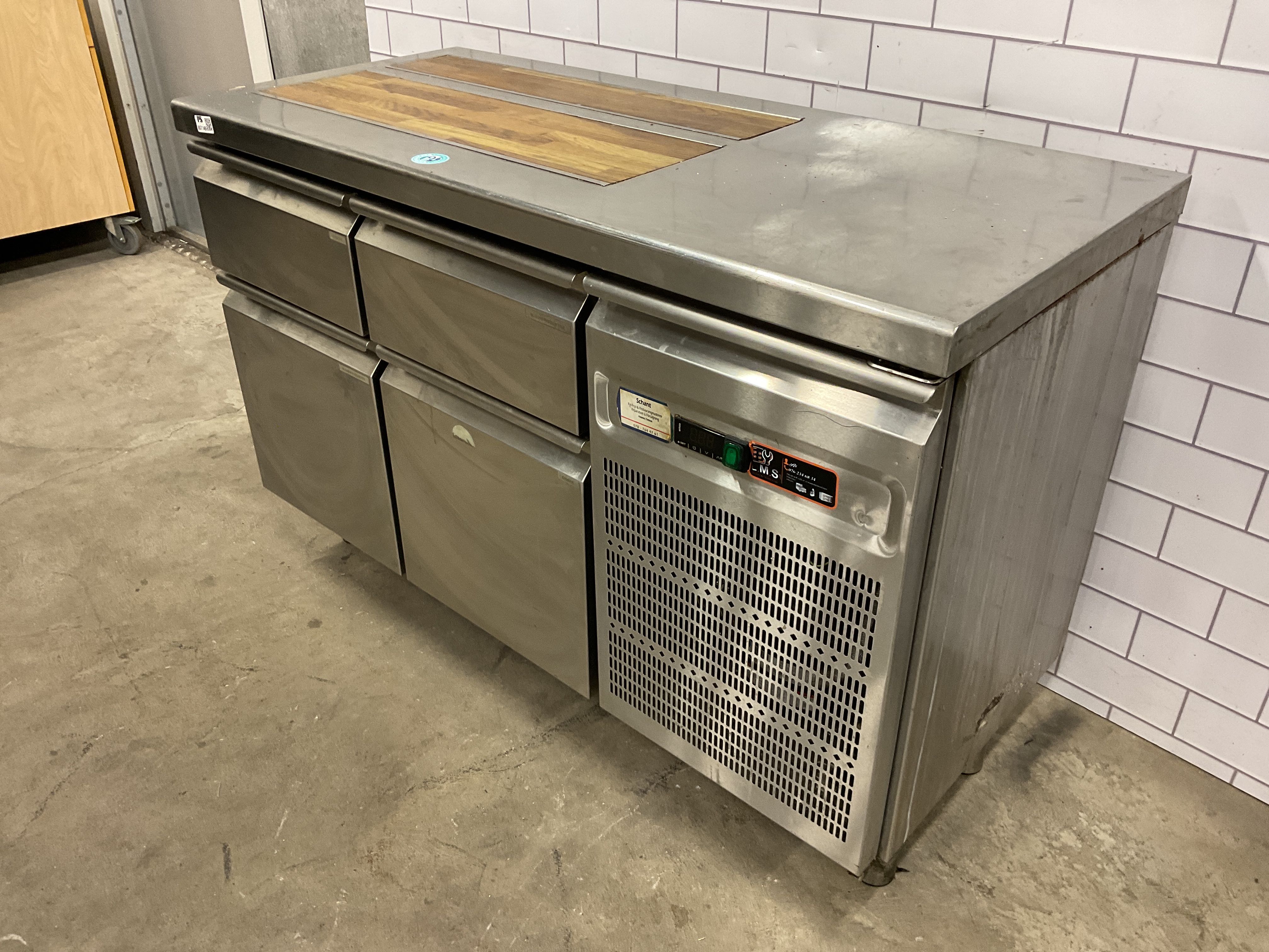 Bar cooling bench - PS Auction - We value the future - Largest in net ...