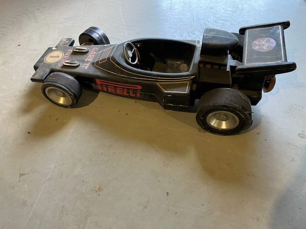 Large model of formula car from the 70s - PS Auction - We value the ...