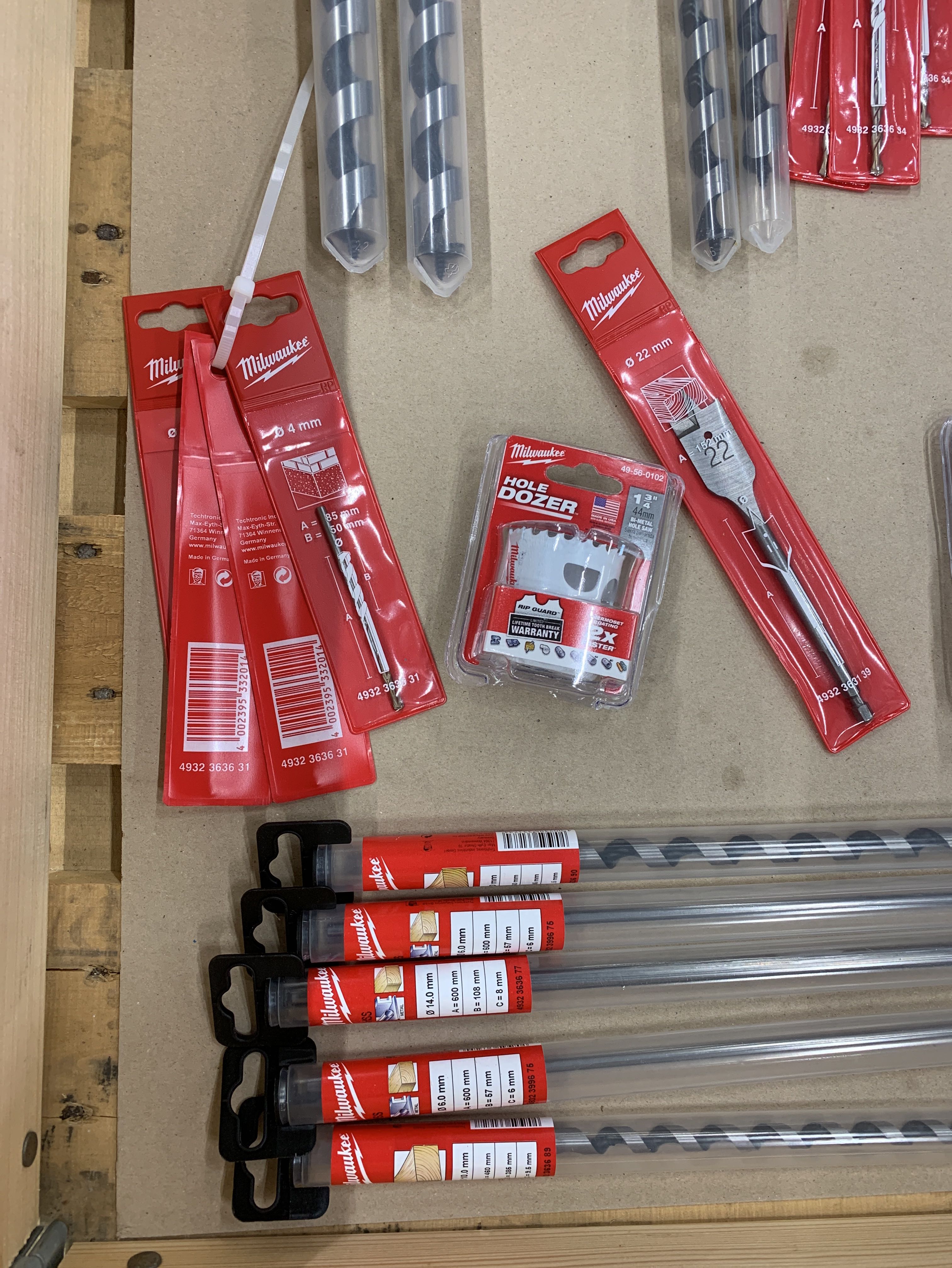 Milwaukee tool range - PS Auction - We value the future - Largest in ...