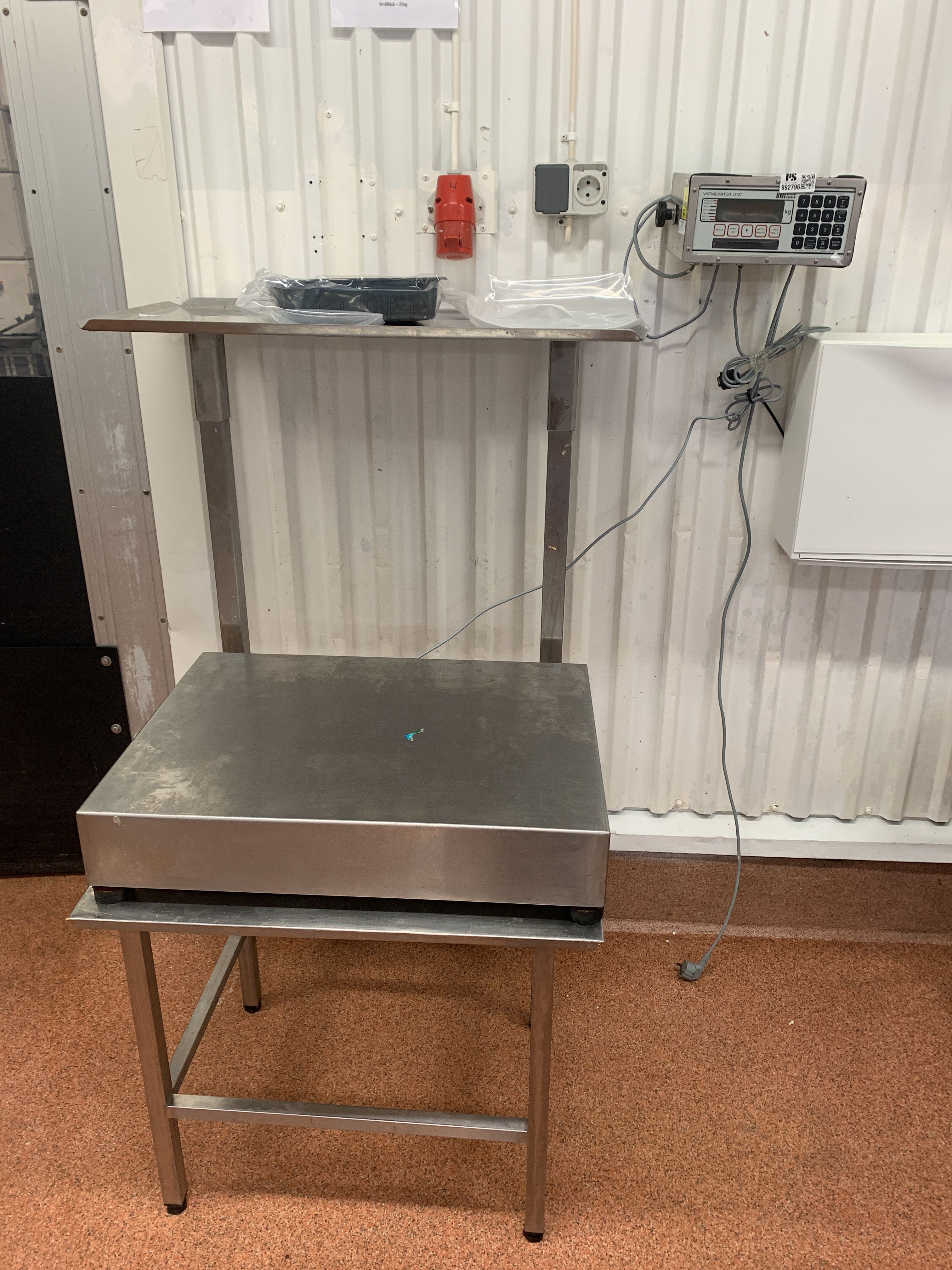 Industrivåg UNI U127 - Auktioner online - Nätauktioner & Konkursauktioner | PS Auction