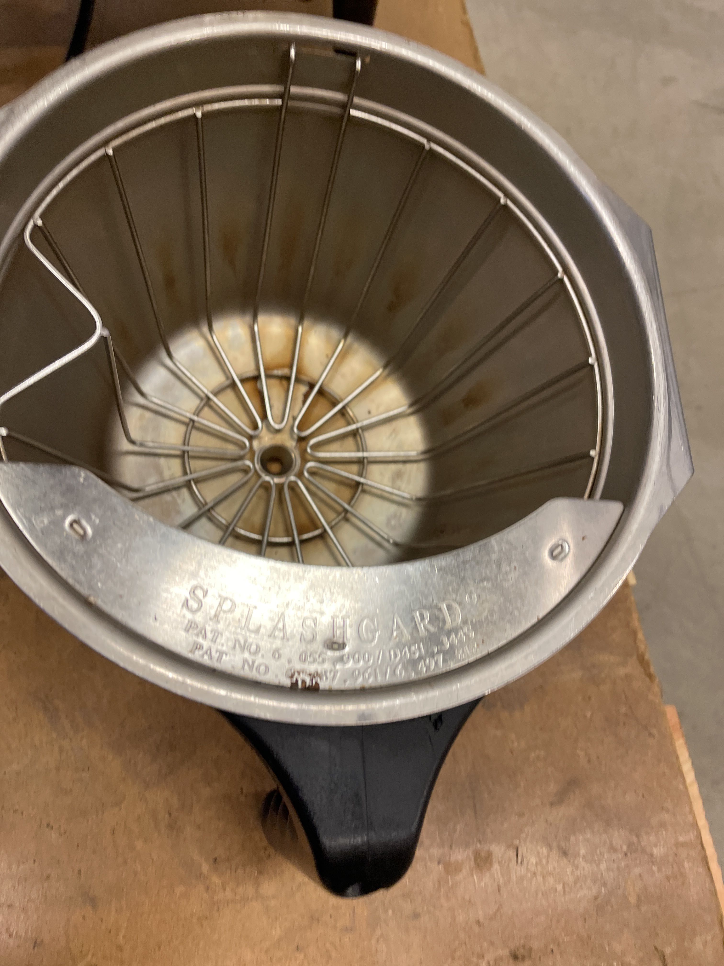 Kaffebryggare Bunn ICB Tower inklusive 4 x Bunn Termosar 6l - Auktioner ...