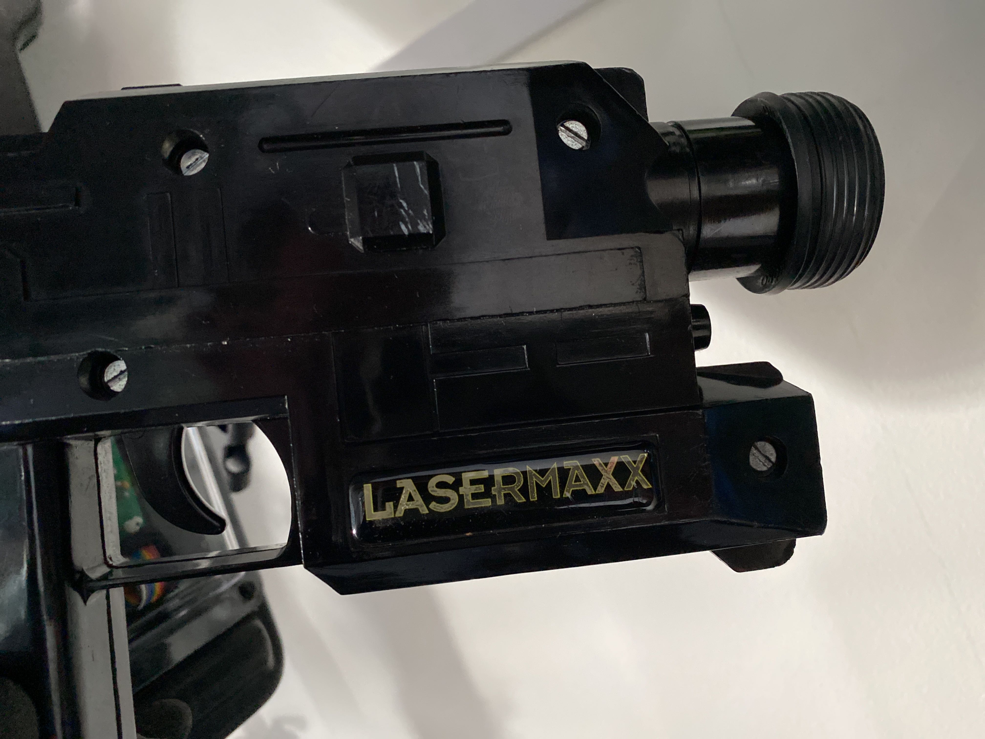Laser tag-system, LaserMaxx, 19 st samt speldator - OBS! Uppdaterad ...