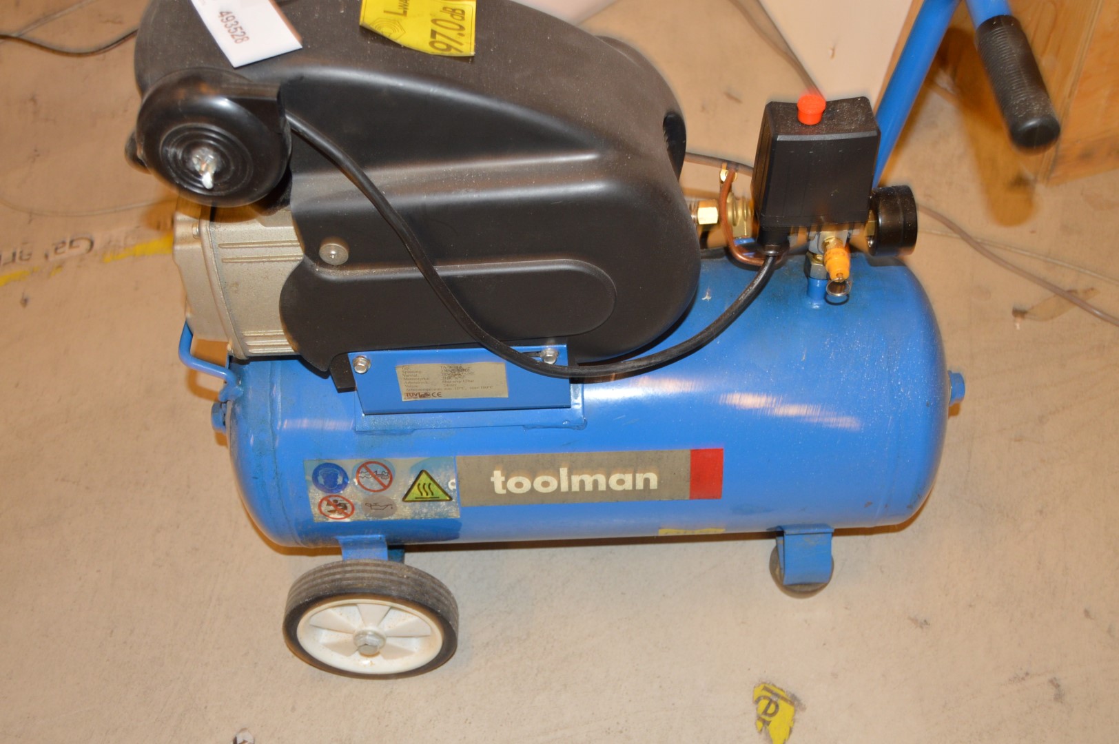 Kompressor Toolman LT24 - Auktioner online - Nätauktioner ...