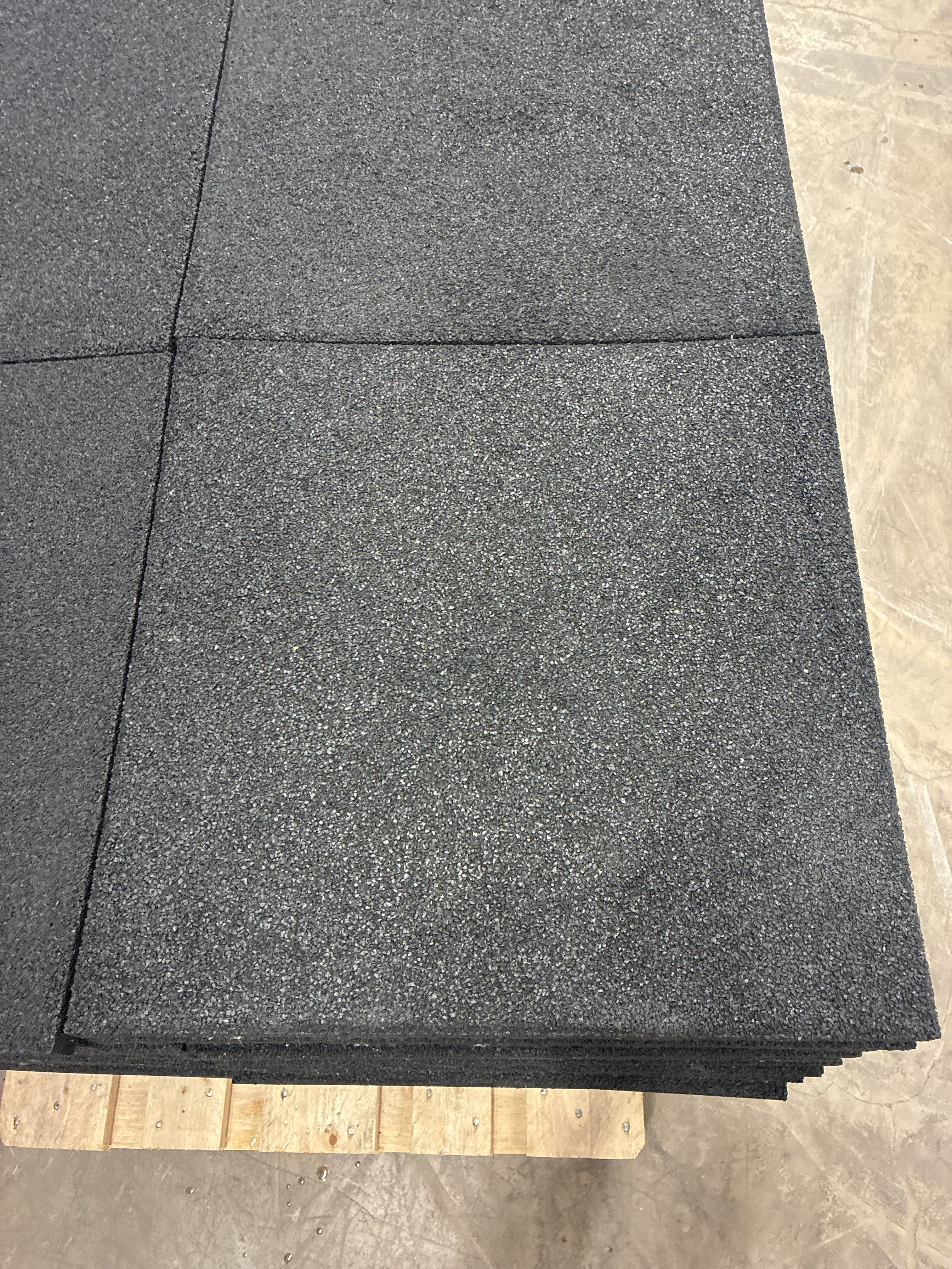 Gymgolv, ca 24 kvm - Auktioner online - Nätauktioner & Konkursauktioner ...