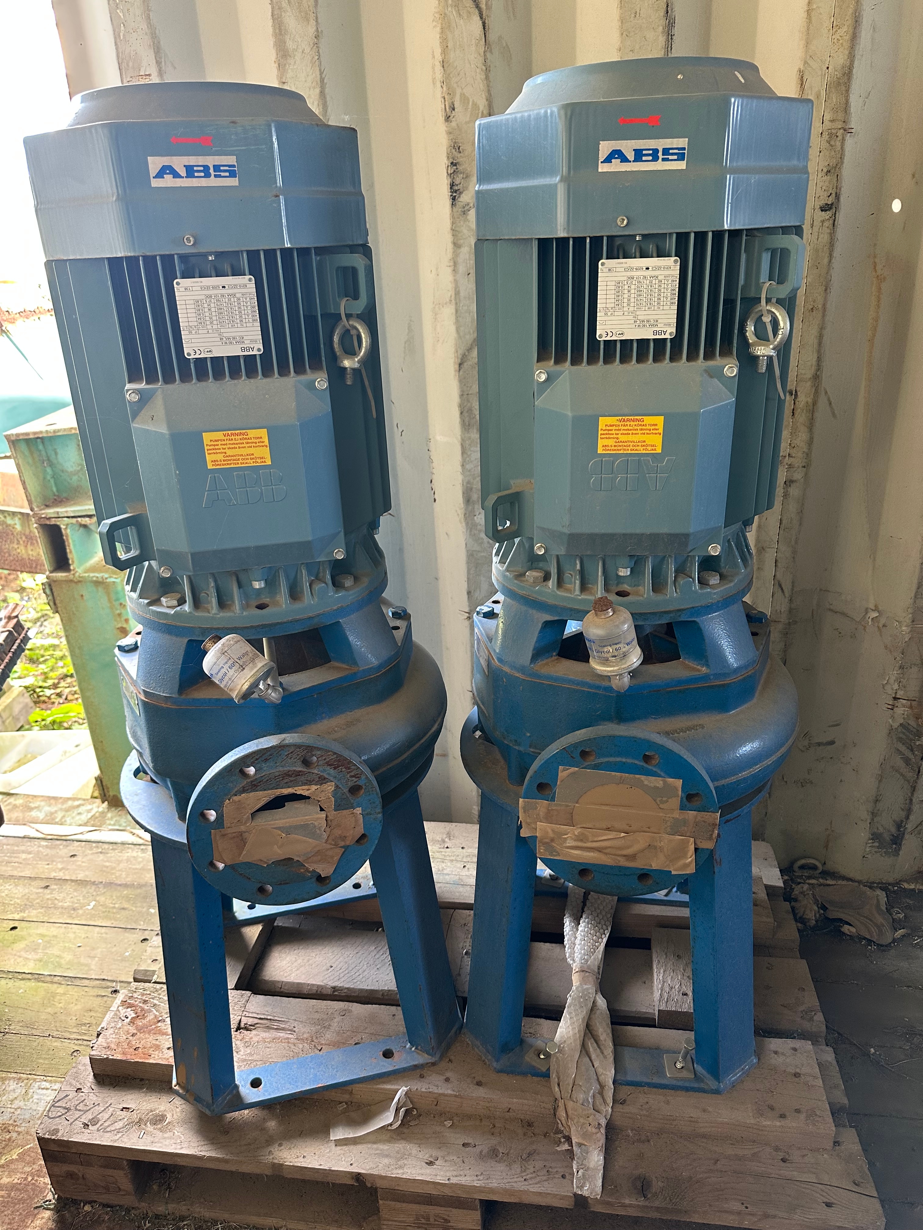 ABB elmotor med pump 2 st - Auktioner online - Nätauktioner ...