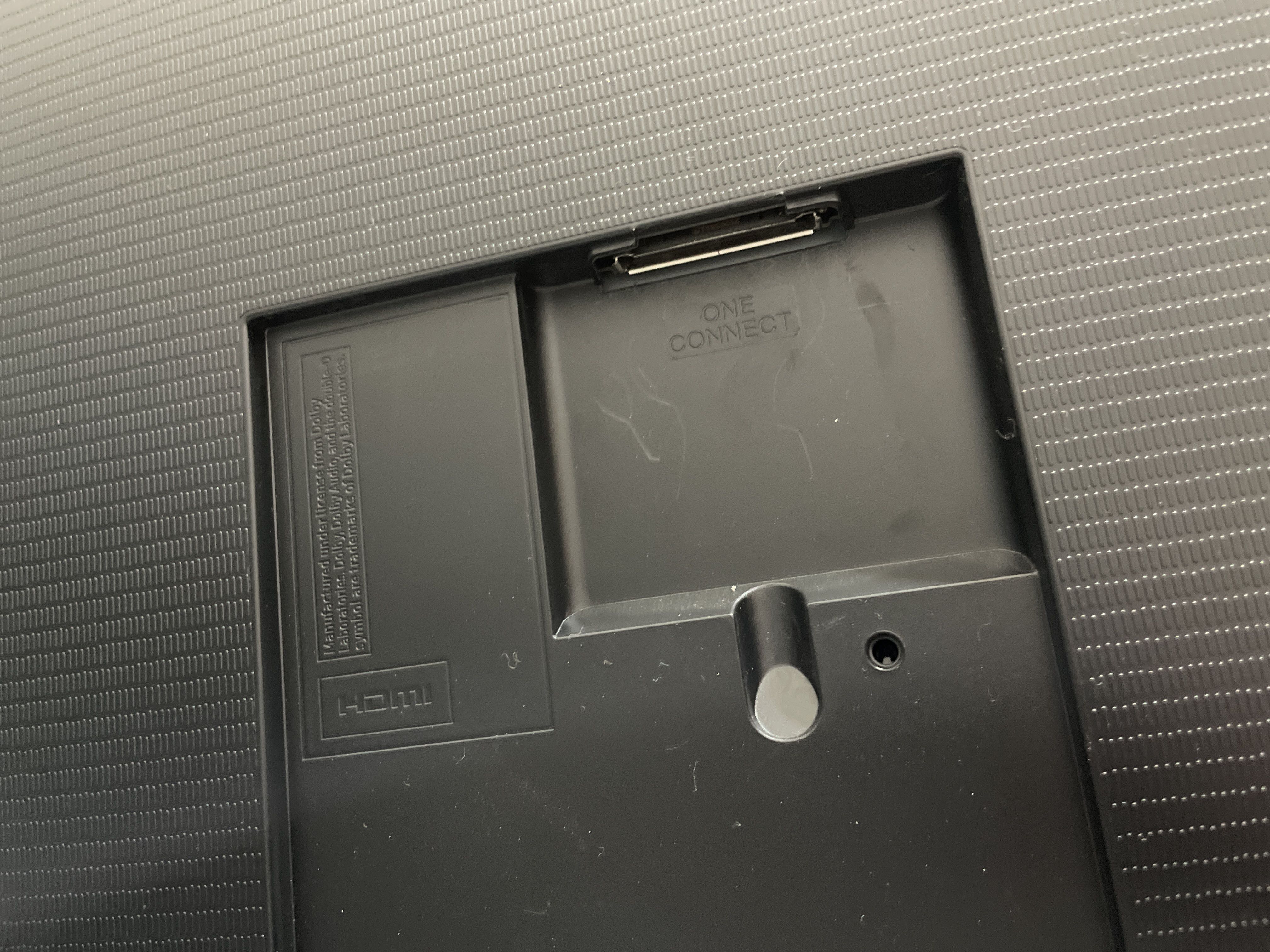 Samsung 65" skärm / Defekt spricka i skärm - Auktioner online ...