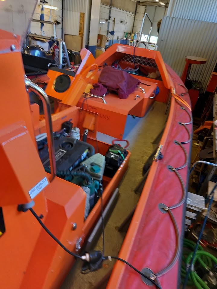 Räddningsbåt alusafe 770 twin frb -2007 Volvo Penta motor 2007 och ...