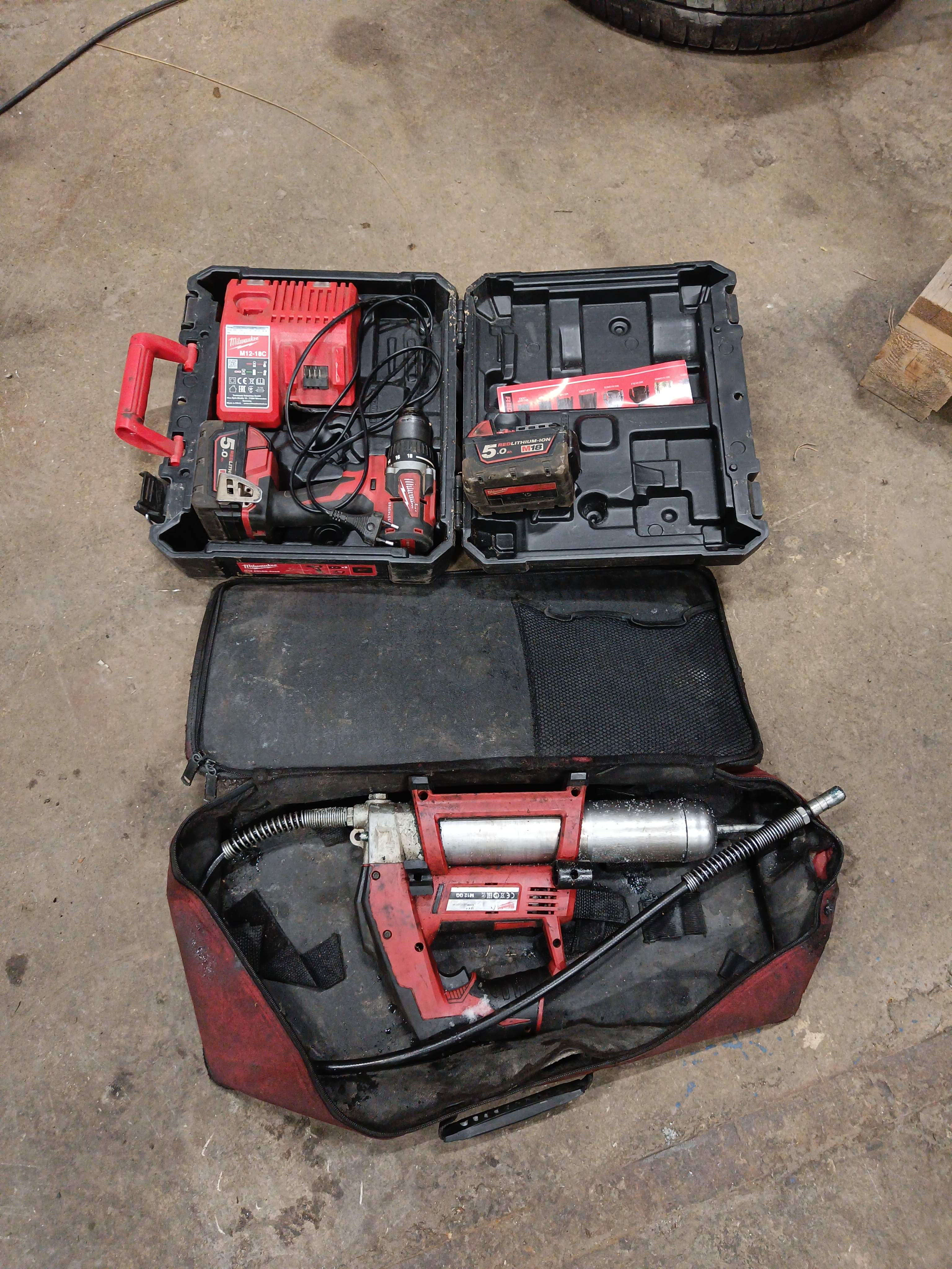 Milwaukee Screwdriver & Grease gun - PS Auction - We value the future ...