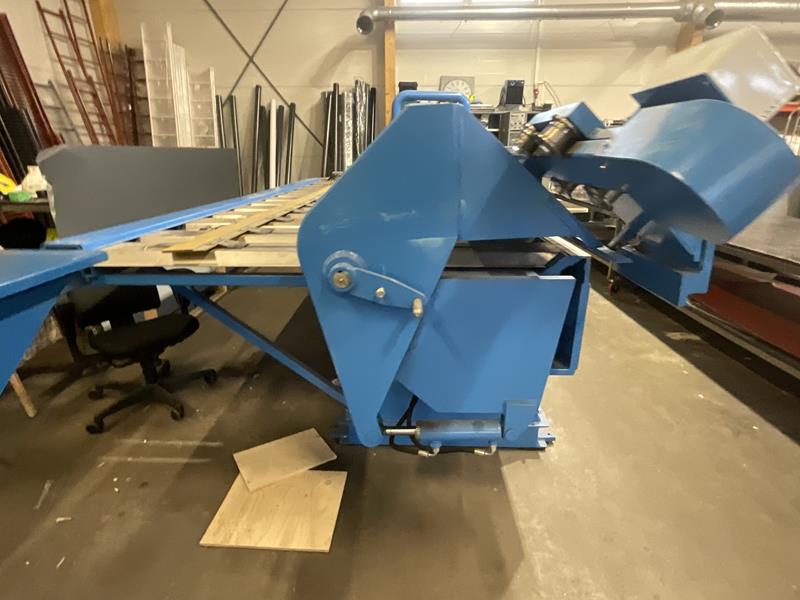 LSK HK-40 CNC Folding Machine - PS Auction - We value the future - Largest in net auctions