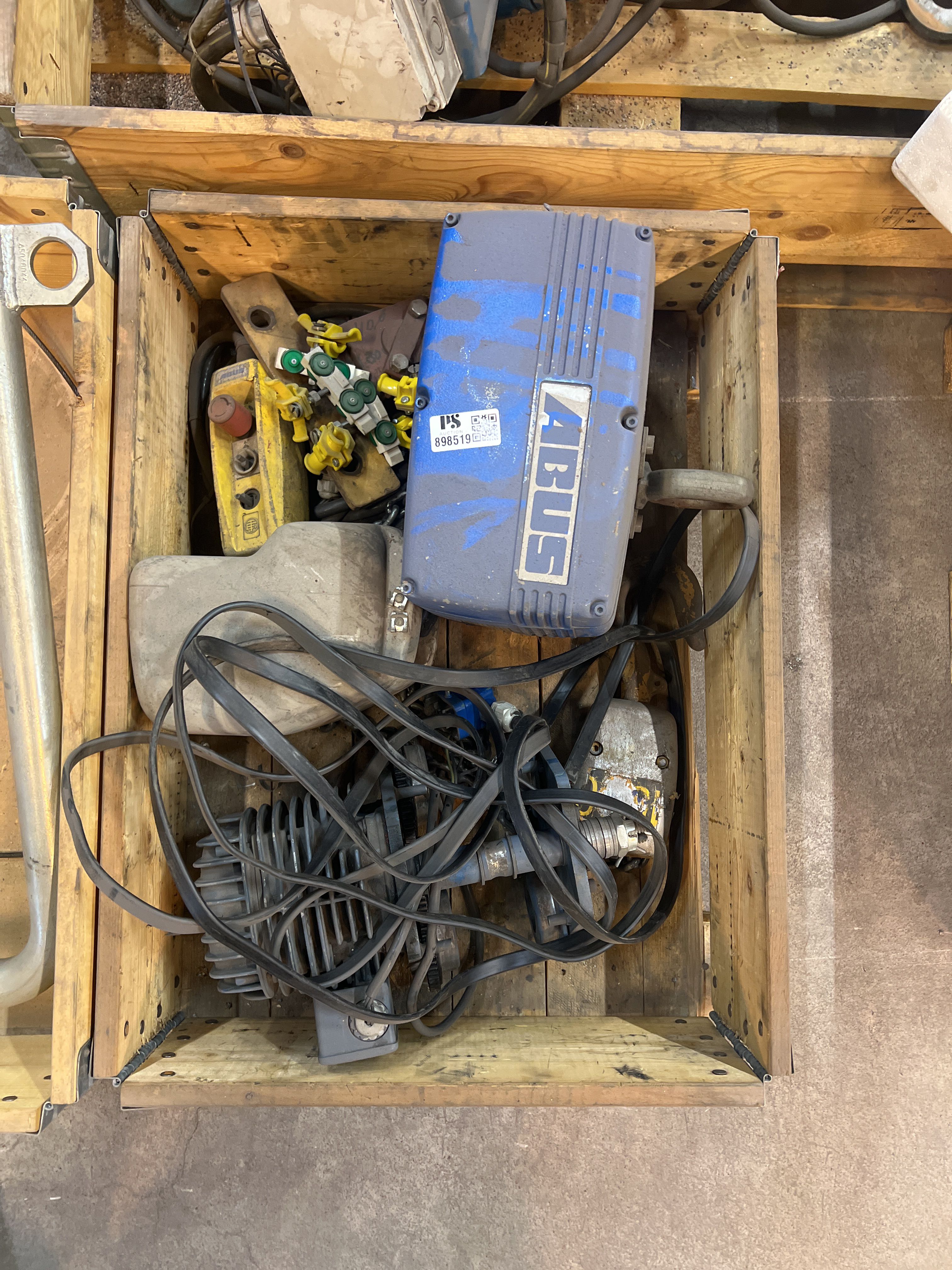 Telfer Abus GM5 med traversvagn - Auktioner online - Nätauktioner ...