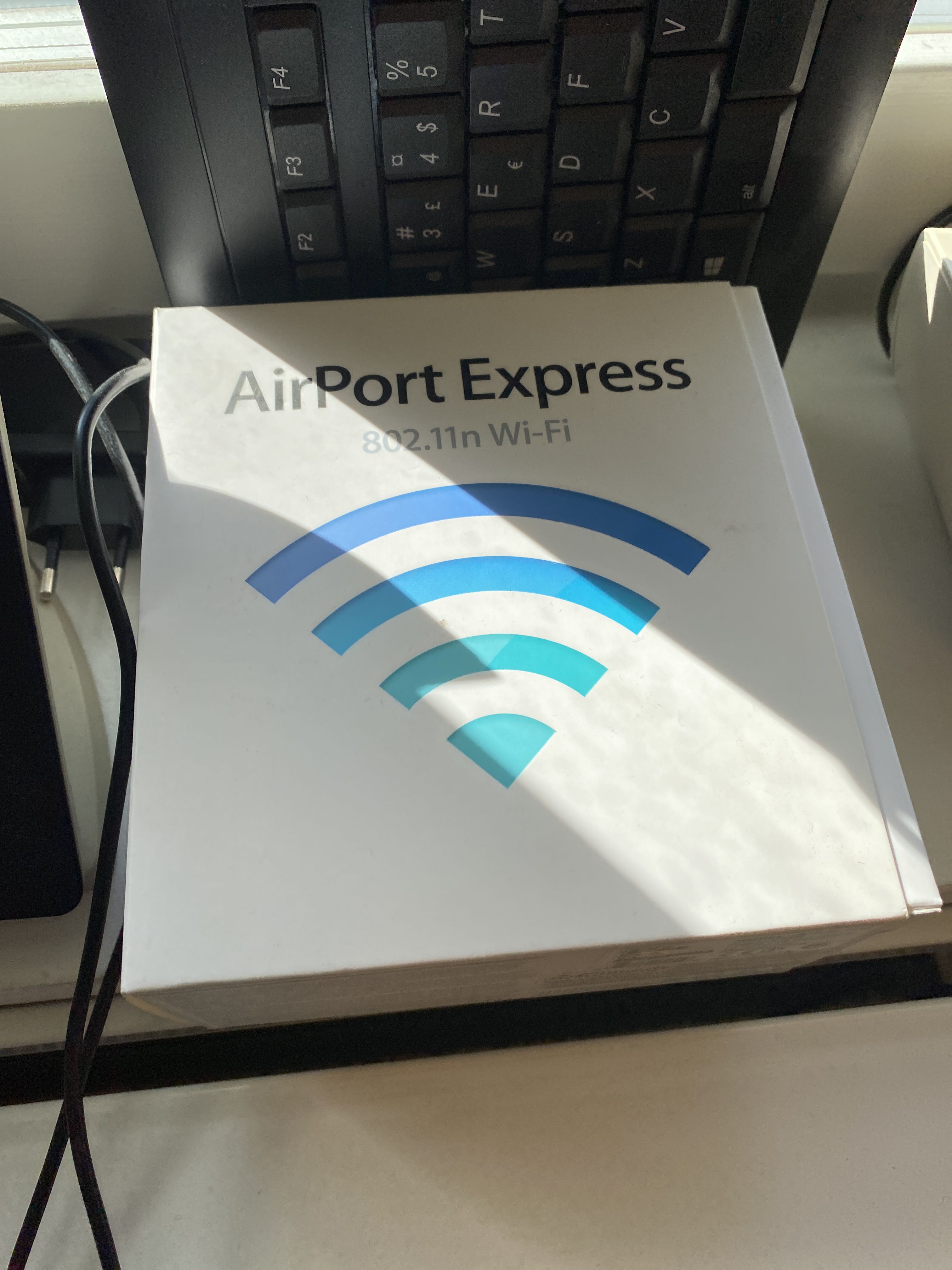 A3 laminating machine and various loose PC accessories - PS Auction ...