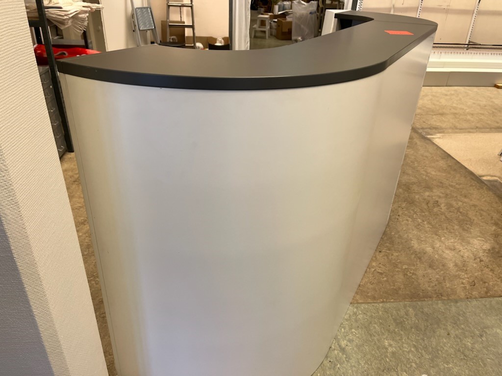 Business counter - PS Auction - We value the future - Largest in net ...