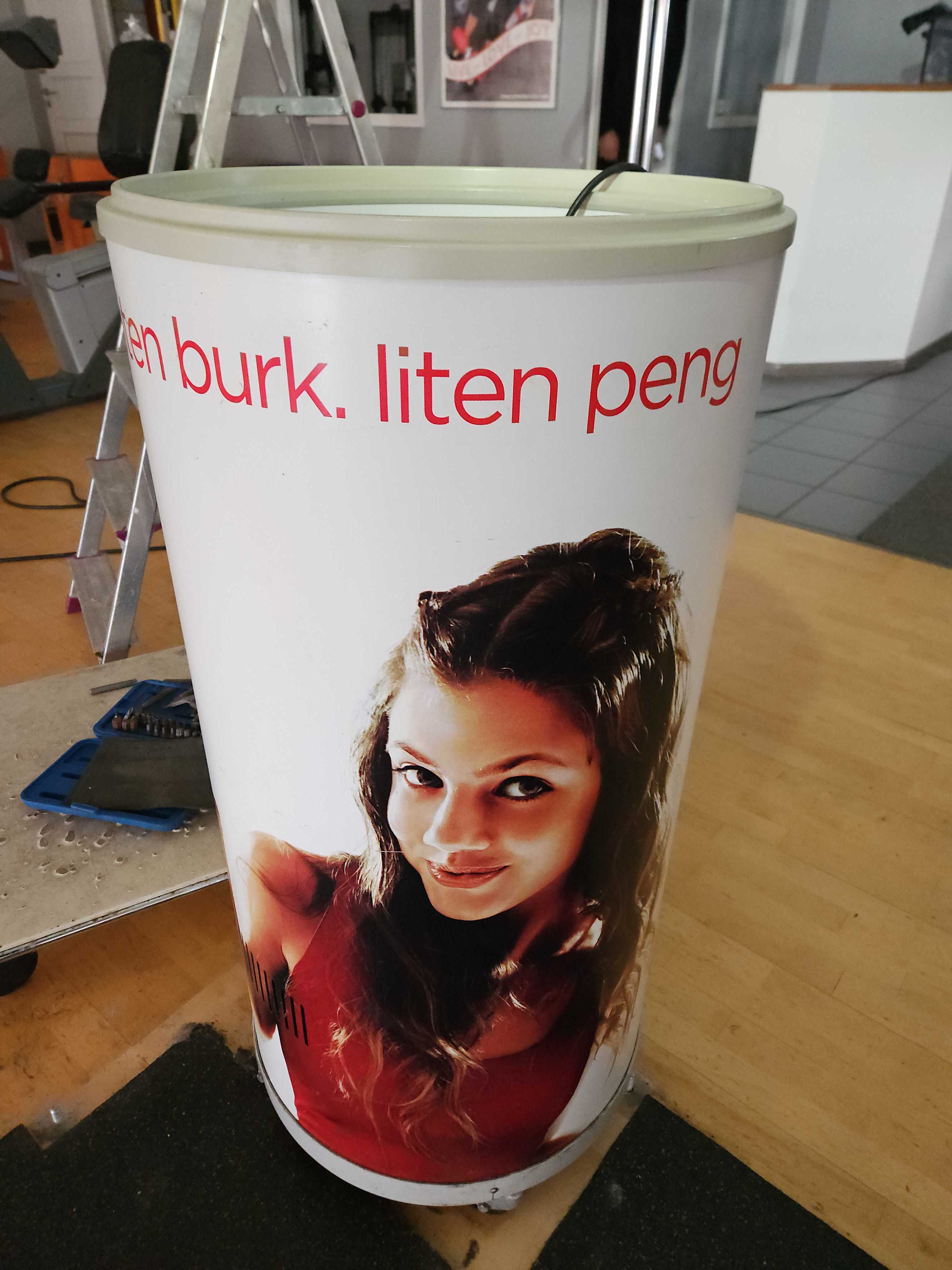 Verktyg, klädställning , stege M.M - Auktioner online - Nätauktioner ...